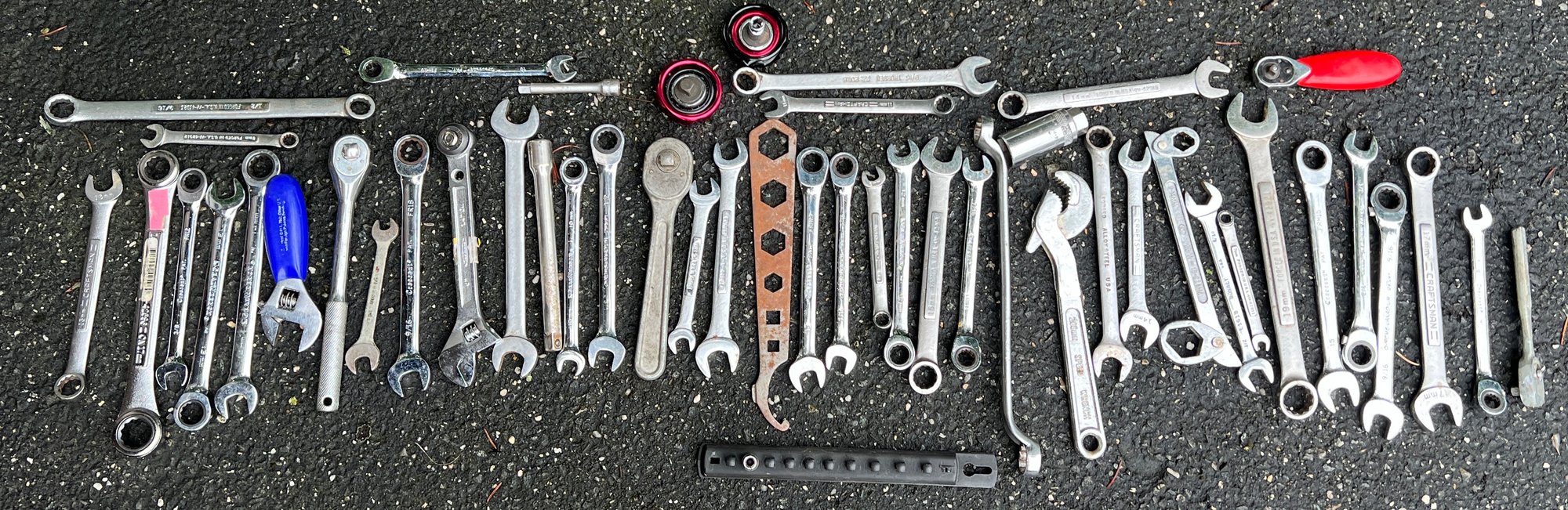 Assorted Wrenches - Lot Of 50 Pieces #110556 | Auctionninja.com
