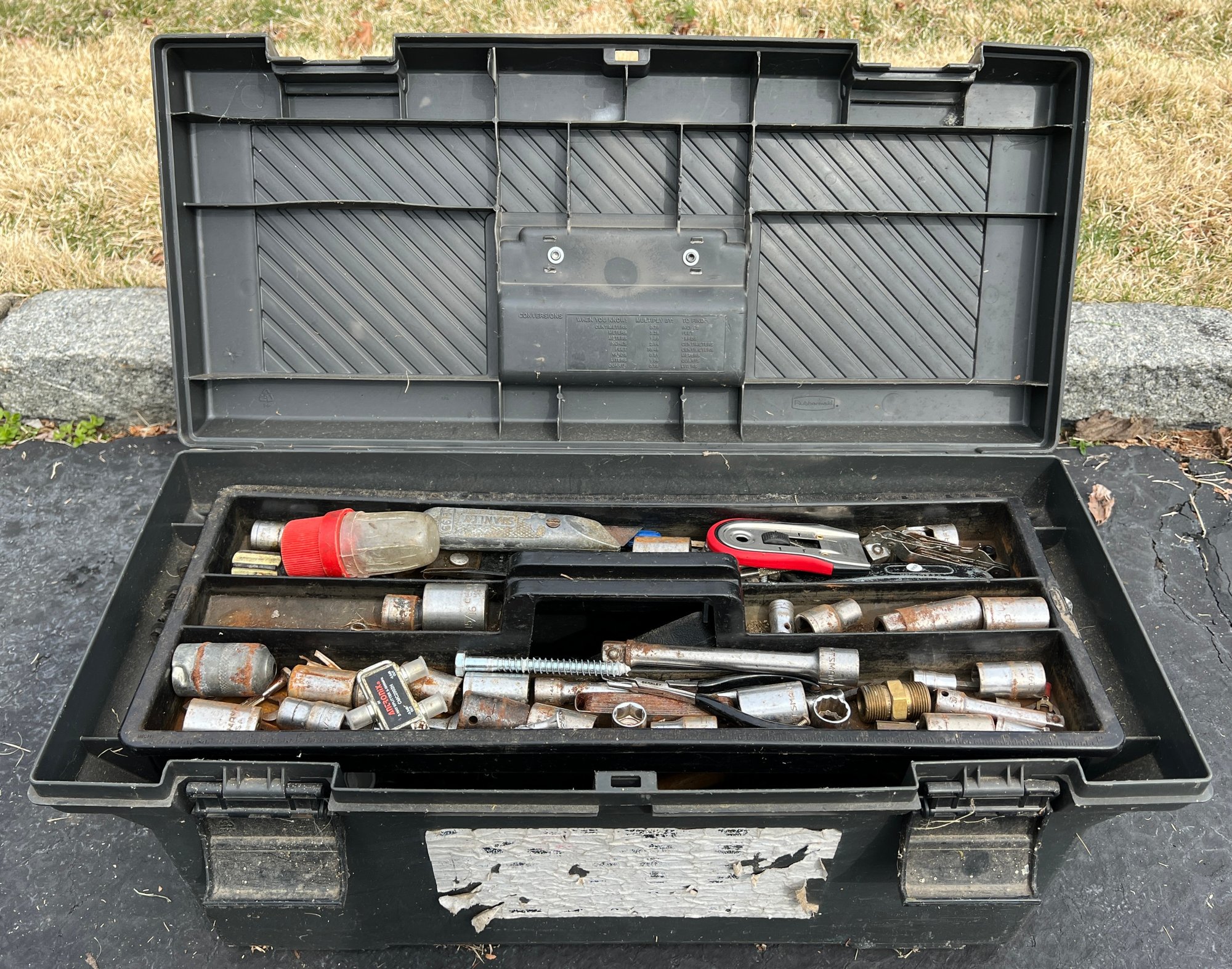 Loaded Tool Box With Assorted Hands Tools #129023 | Auctionninja.com