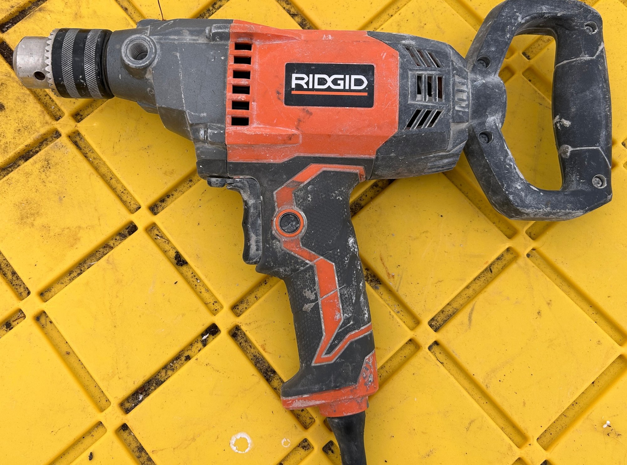RIDGID 9 Amp Corded 1/2 In. Spade Handle Mud Mixer, Model R7122 #149535 ...