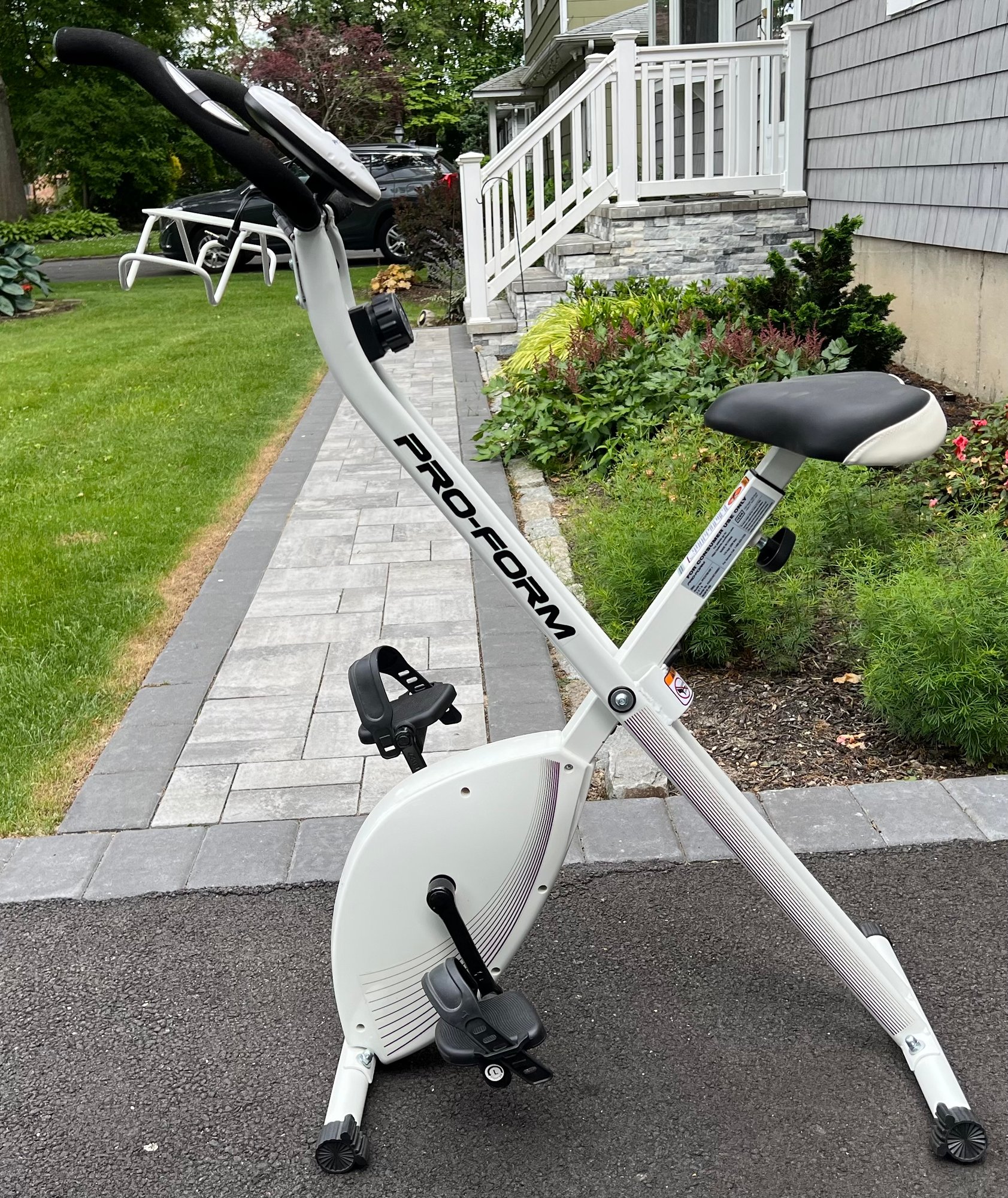 Pro-form Exercise Bike PFEX78915P.1 #107075 | Auctionninja.com