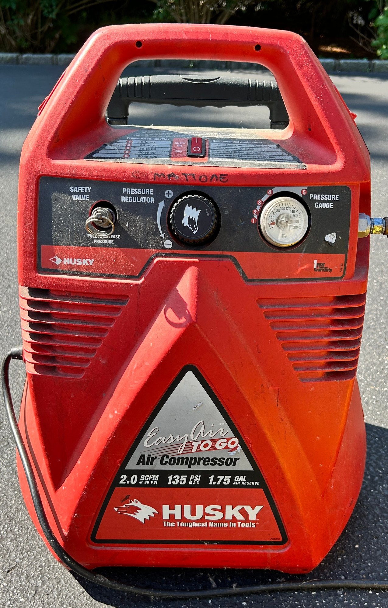 Husky 135psi Easy Air To Go Air Compressor #141877 | Auctionninja.com