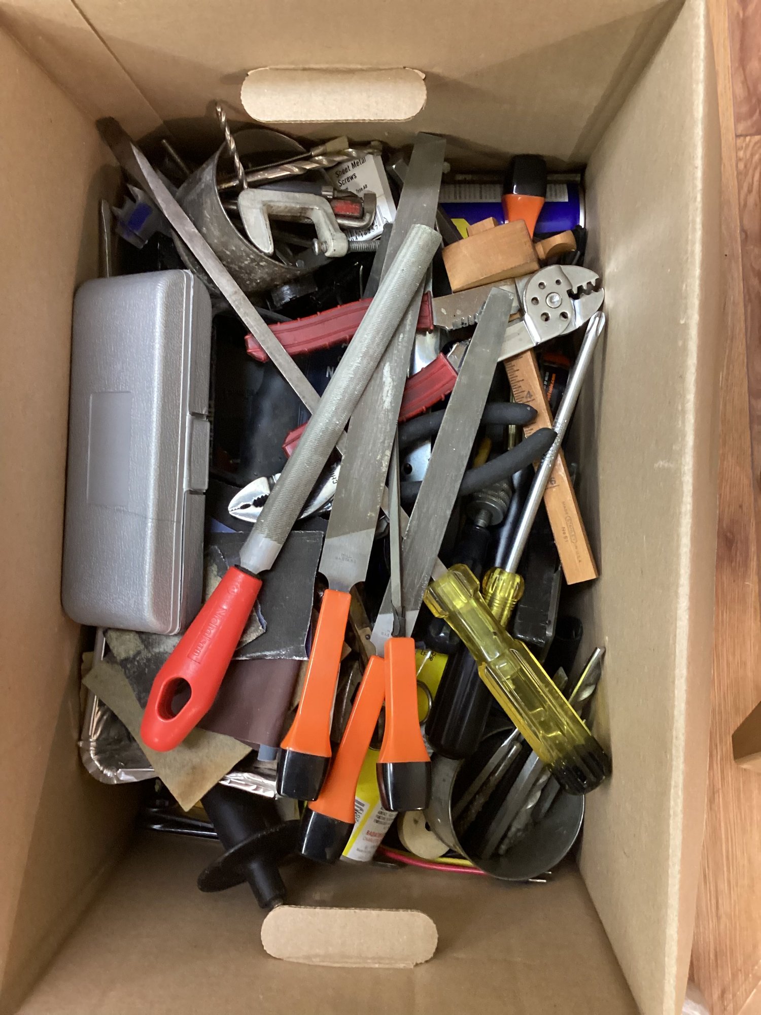 Assorted Pot Luck Hand Tools #78653 | Auctionninja.com