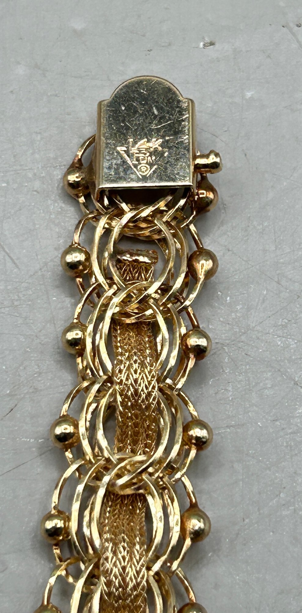 14kt Yellow Gold Woven Chain Link Bracelet, 15.6g #127350 | Auctionninja.com
