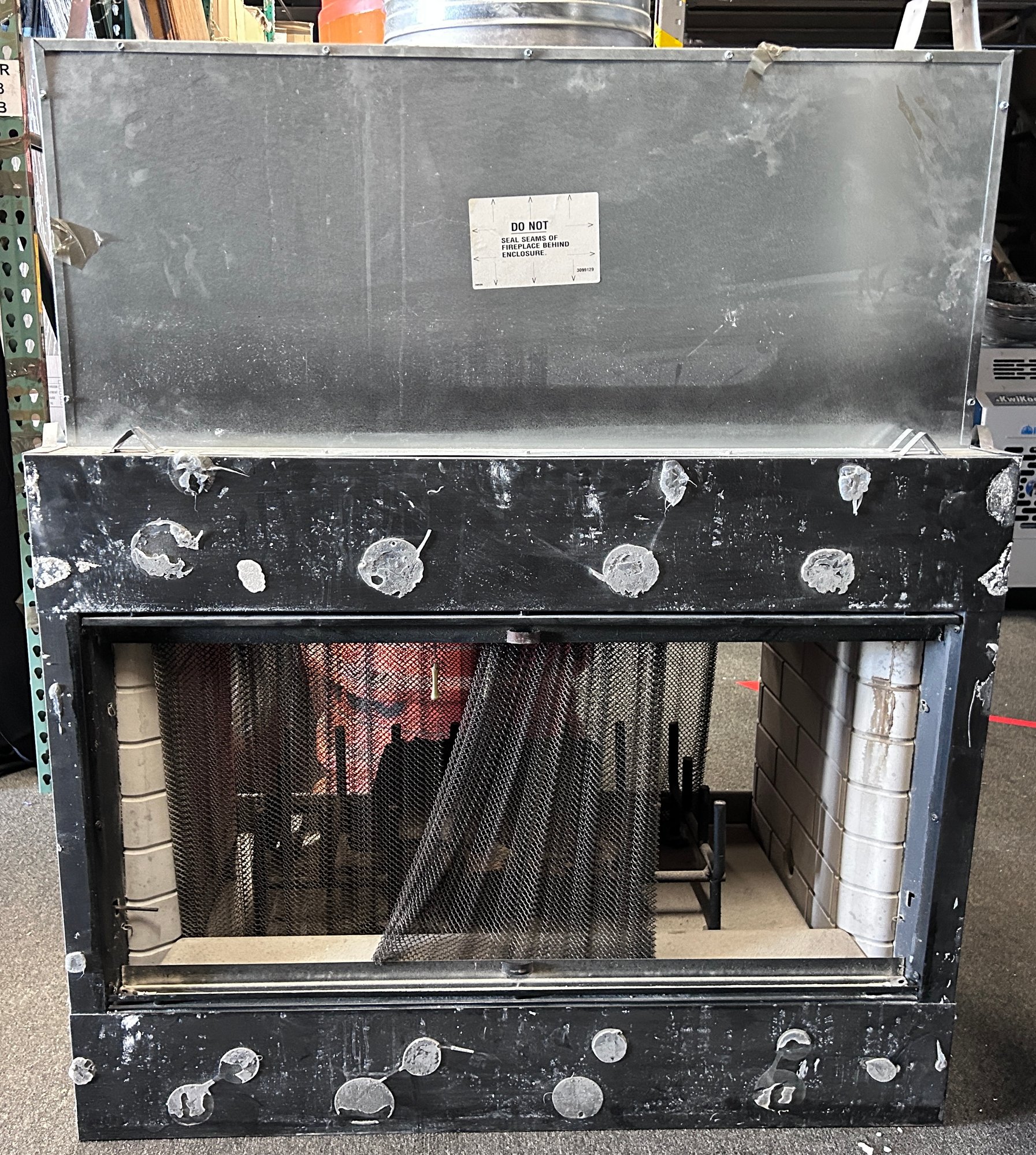 Wood Burning Fireplace Box Insert #128202 | Auctionninja.com