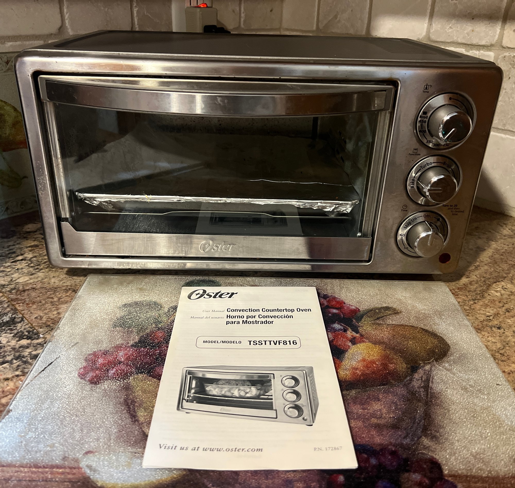 Oster Toaster Oven Model #TSSTTVF816 #107602 | Auctionninja.com
