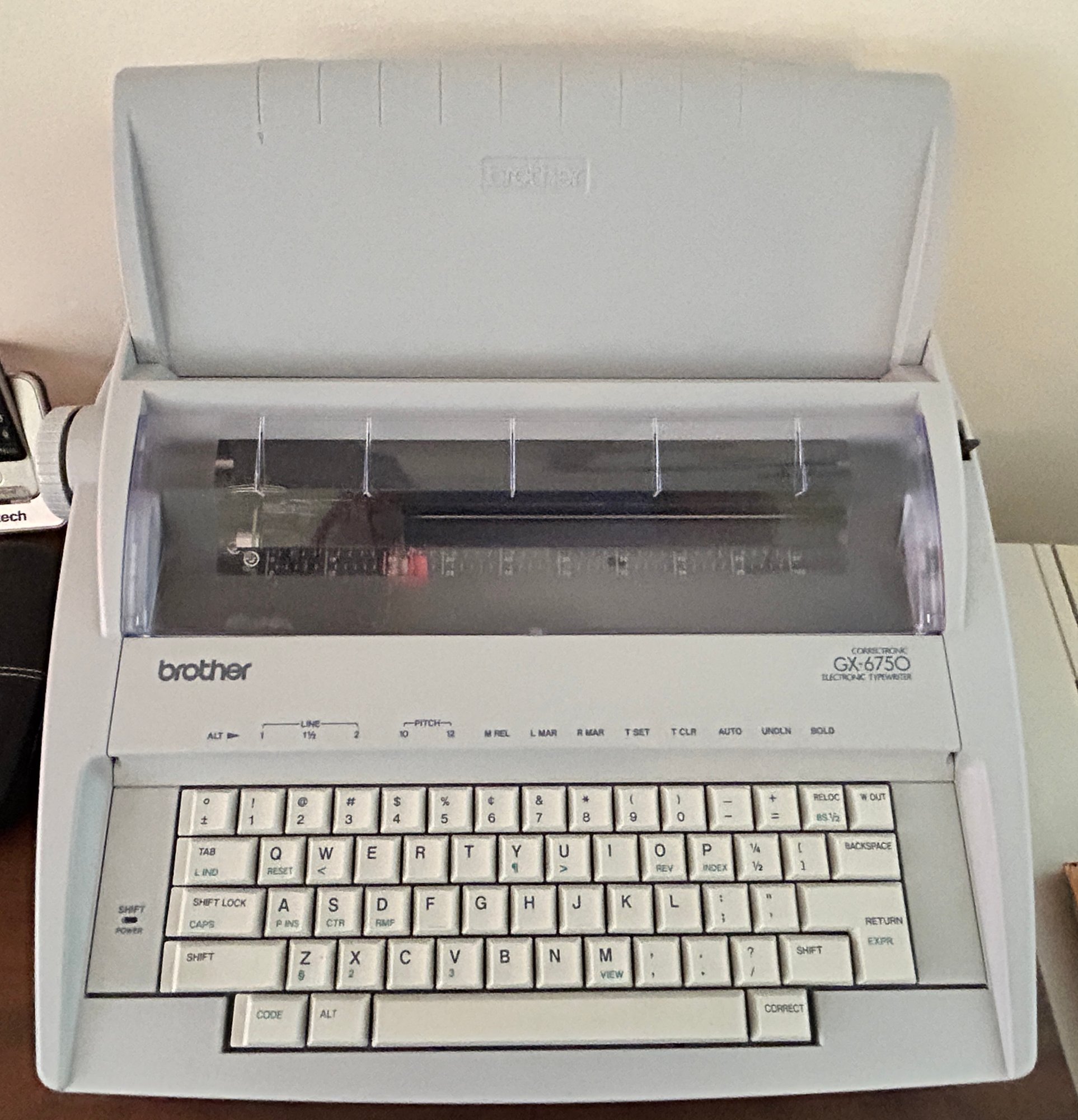 Brother GX-6750 Daisy Wheel Correctronic Typewriter #105200 ...