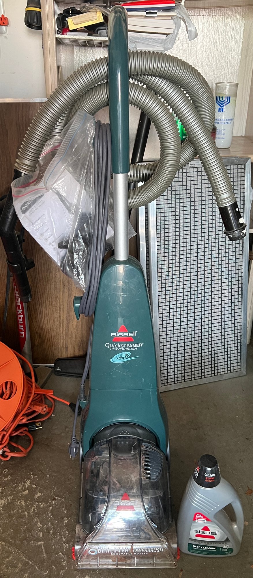 Bissell Quicksteamer Powerbrush Model #: 2080-1 #107701 | Auctionninja.com