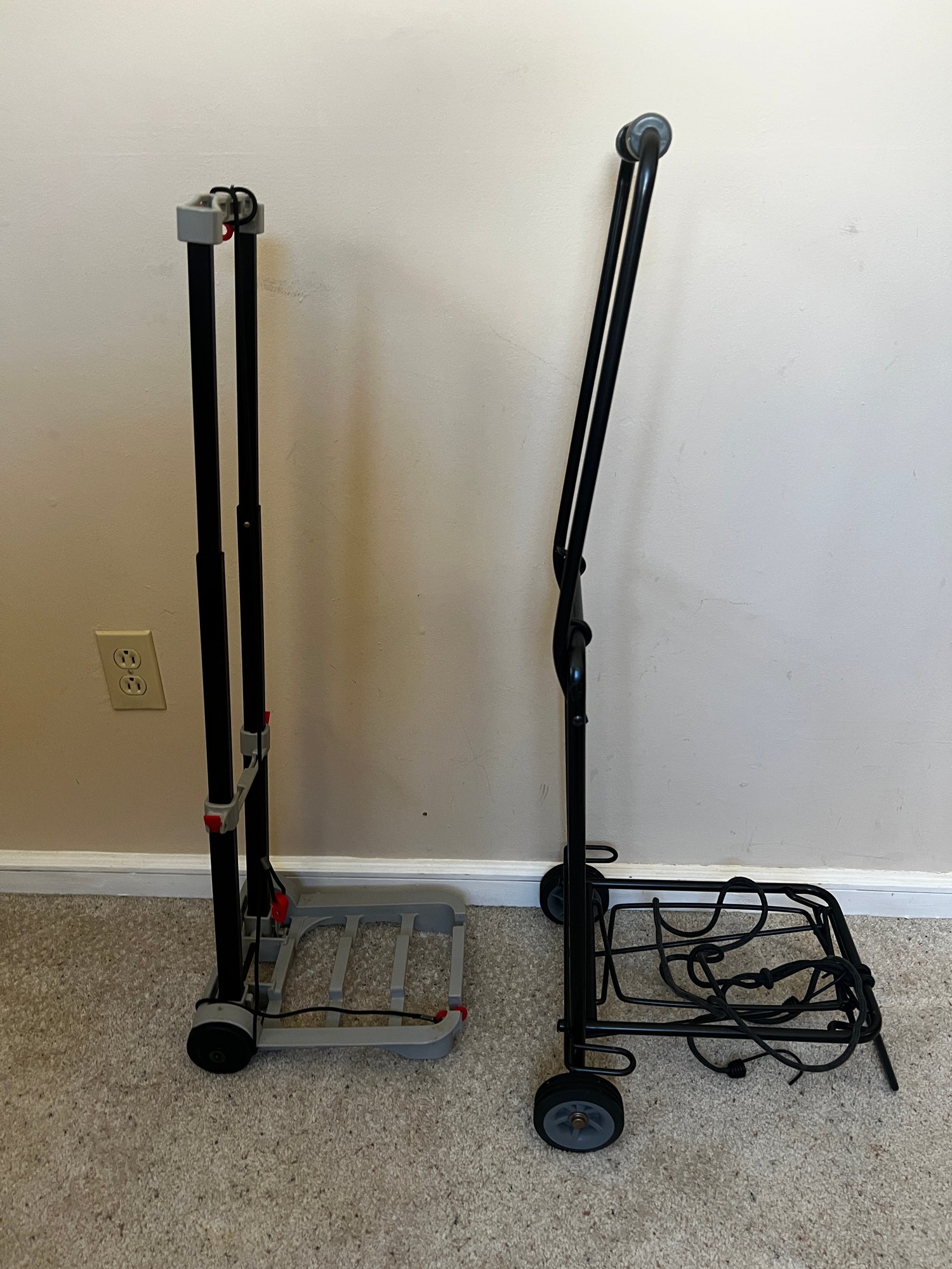 Folding Luggage Carts / 2 PCS #142947 | Auctionninja.com