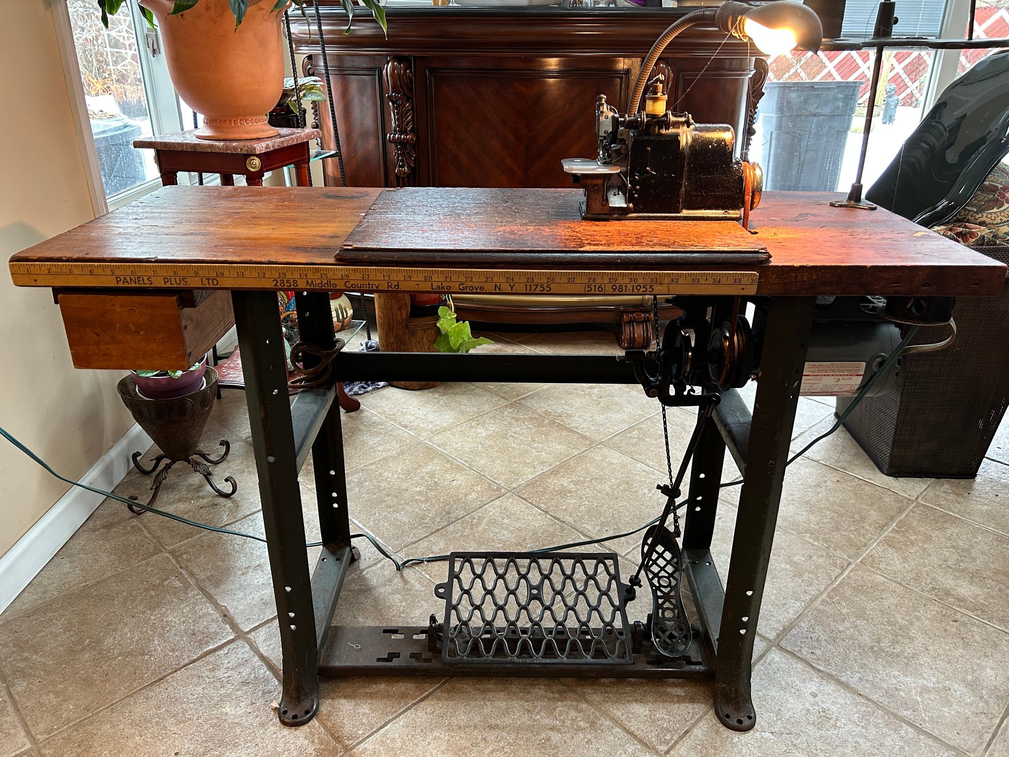 Merrow Serger A-3DW-1 Industrial Overlock Sewing Machine With Table ...