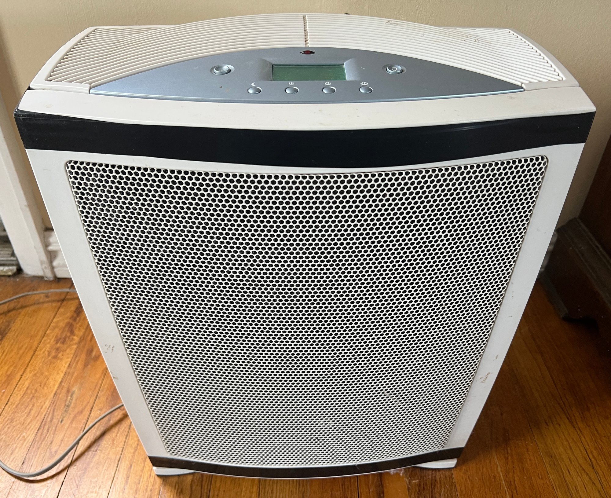 Bionaire Air Purifier Model: BAP1175-U #128098 | Auctionninja.com