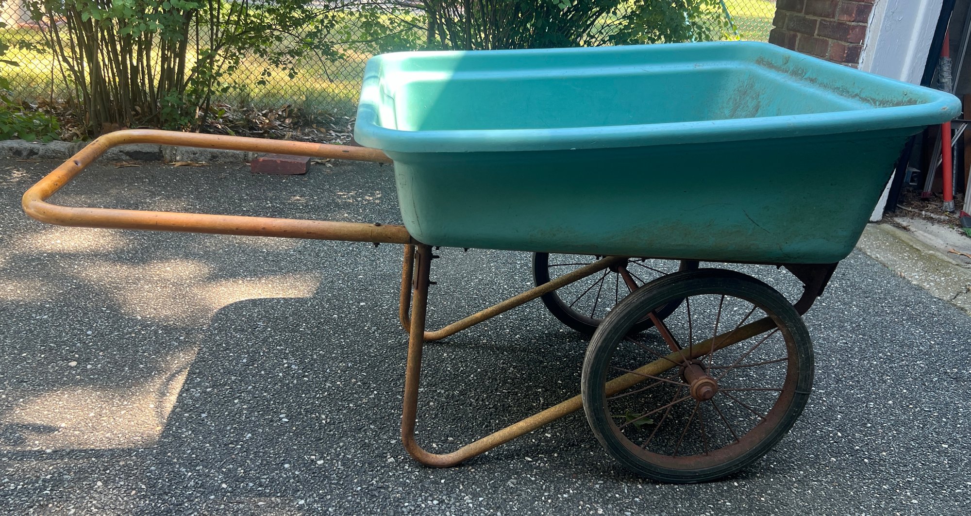 2 Wheel Garden Dump Cart #106739 | Auctionninja.com