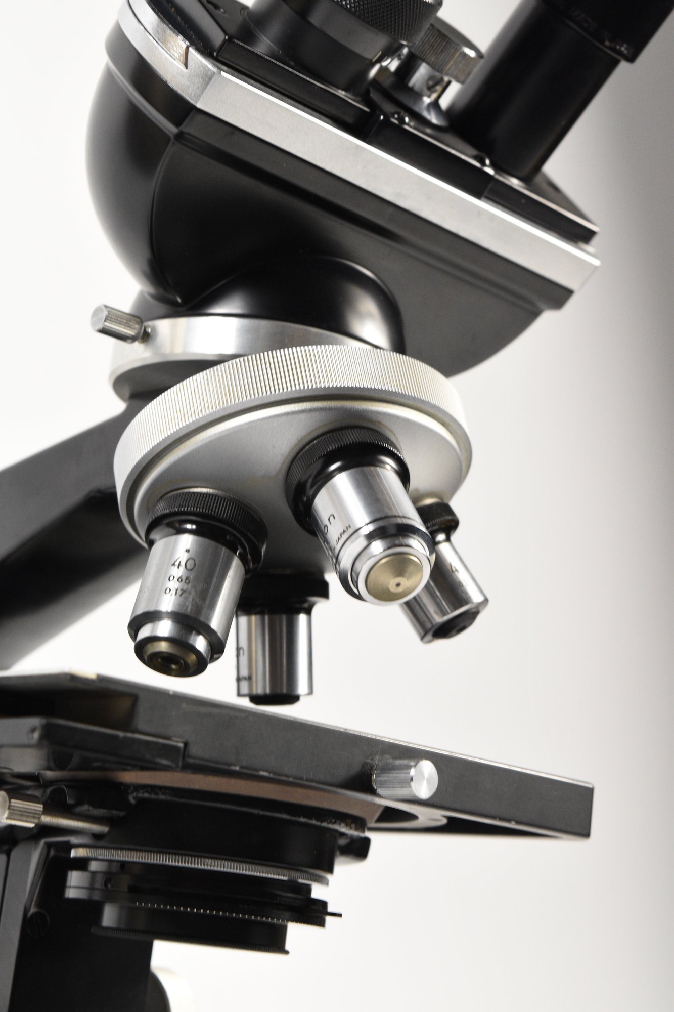 Nikon Binocular Microscope 71379 Complete With Lamp & Objectives #4798 ...