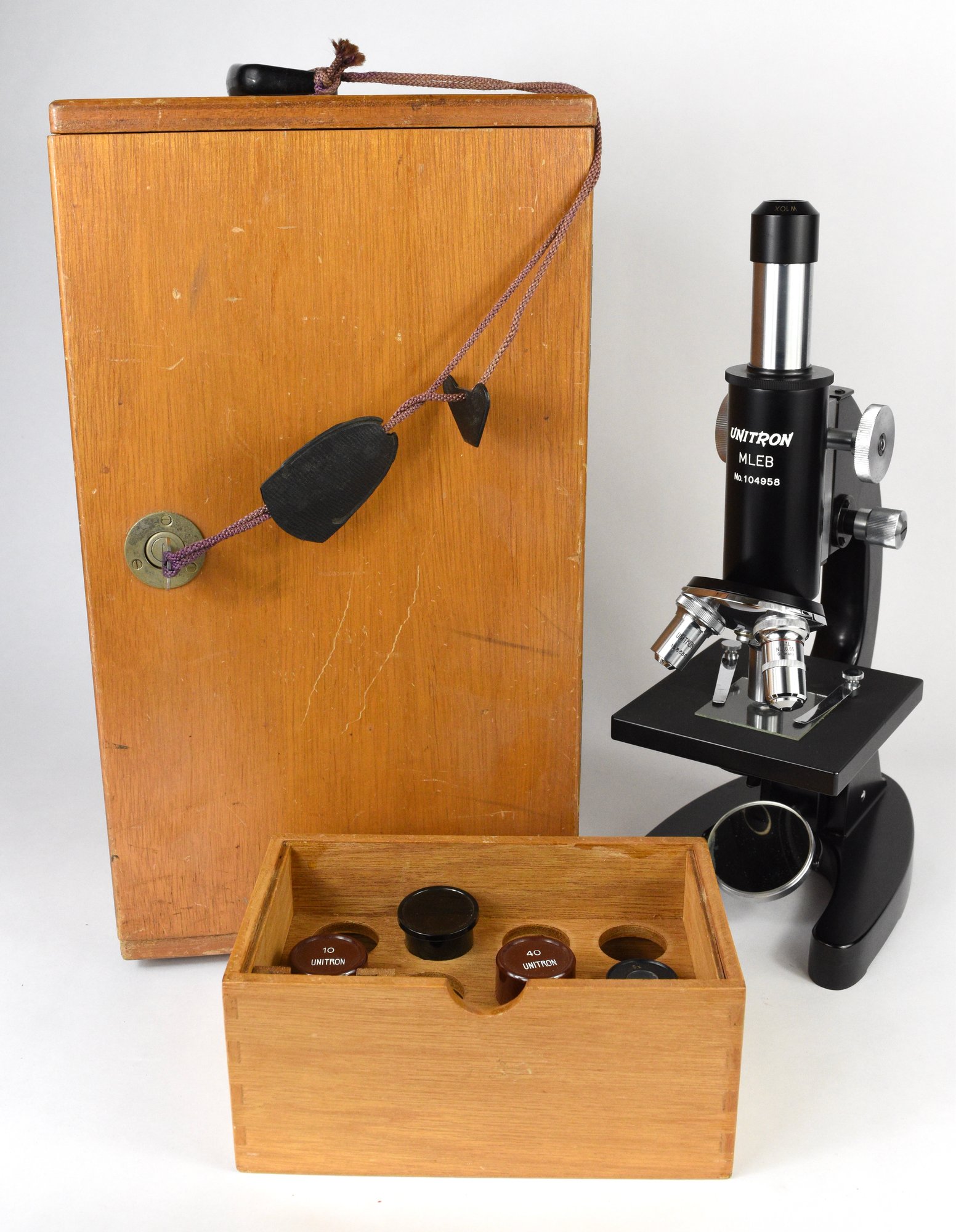 Unitron MLEB No. 104958 Monocular Microscope With 3 Objectives & Wood ...