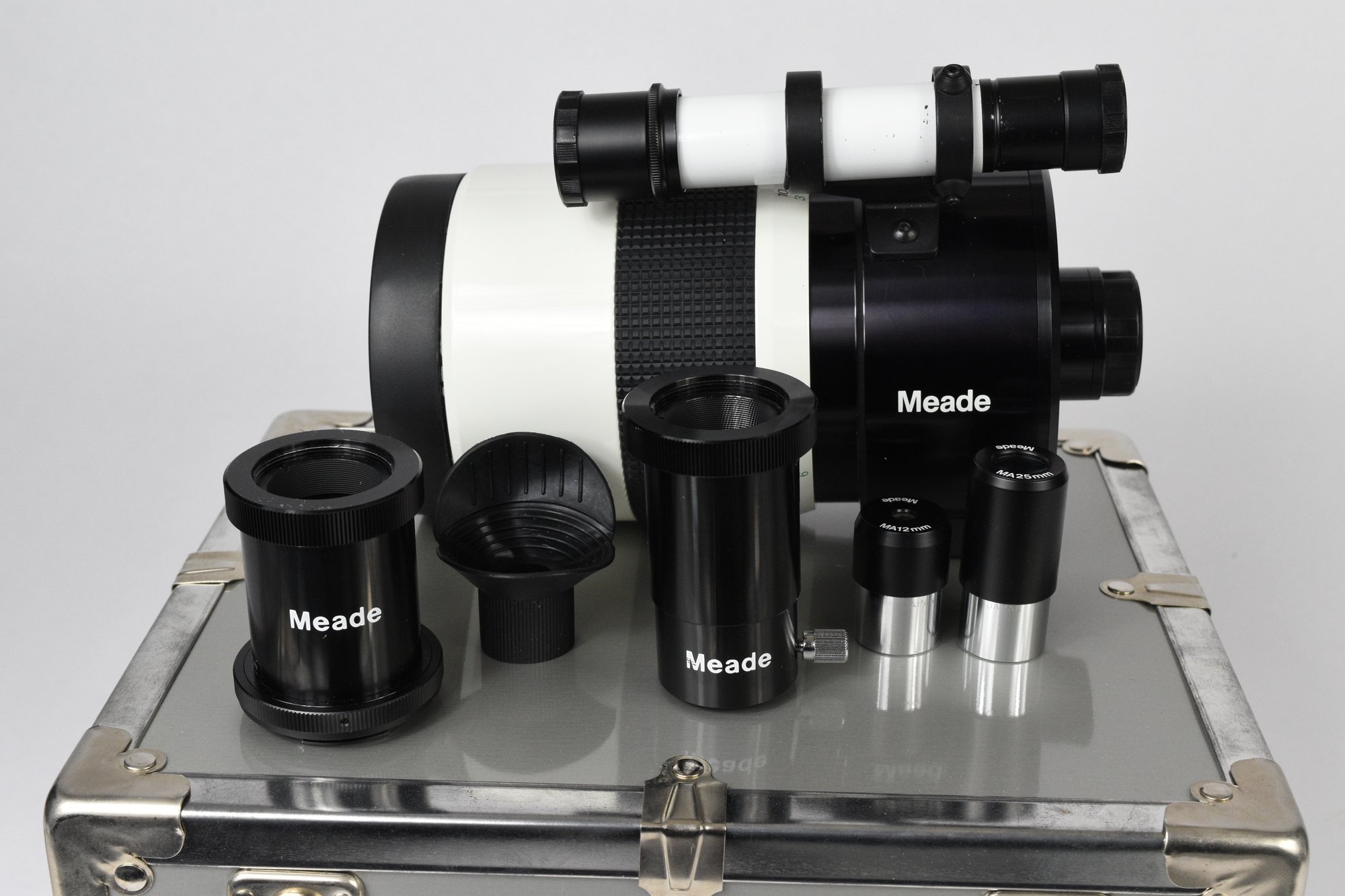 Meade 1000mm F/11 Mirror Lens Coated Optics D-90mm F-1000mm W ...