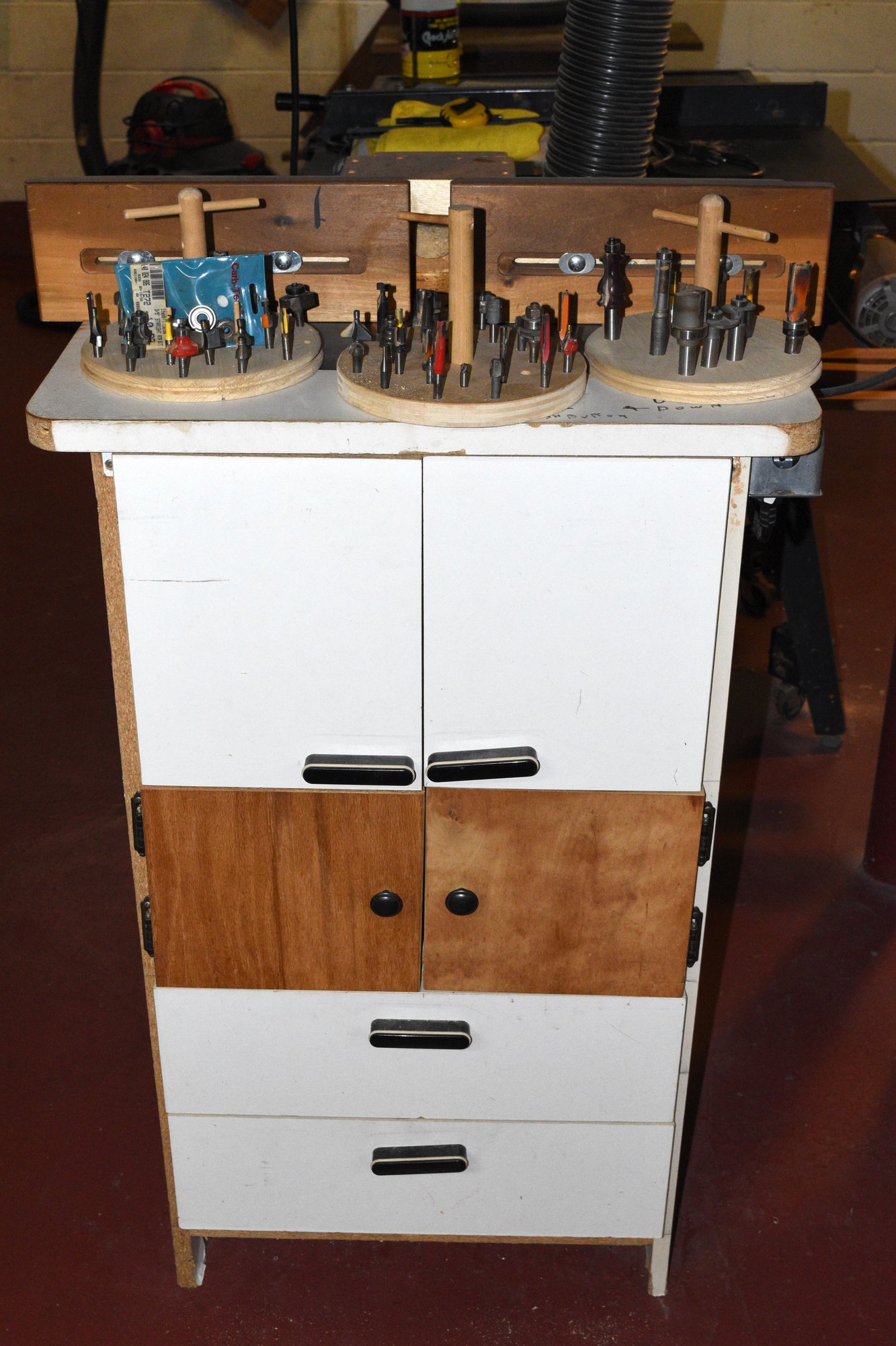 Custom Router Cabinet W/ SKILL Model 1810 Router & Large Assortment Of ...