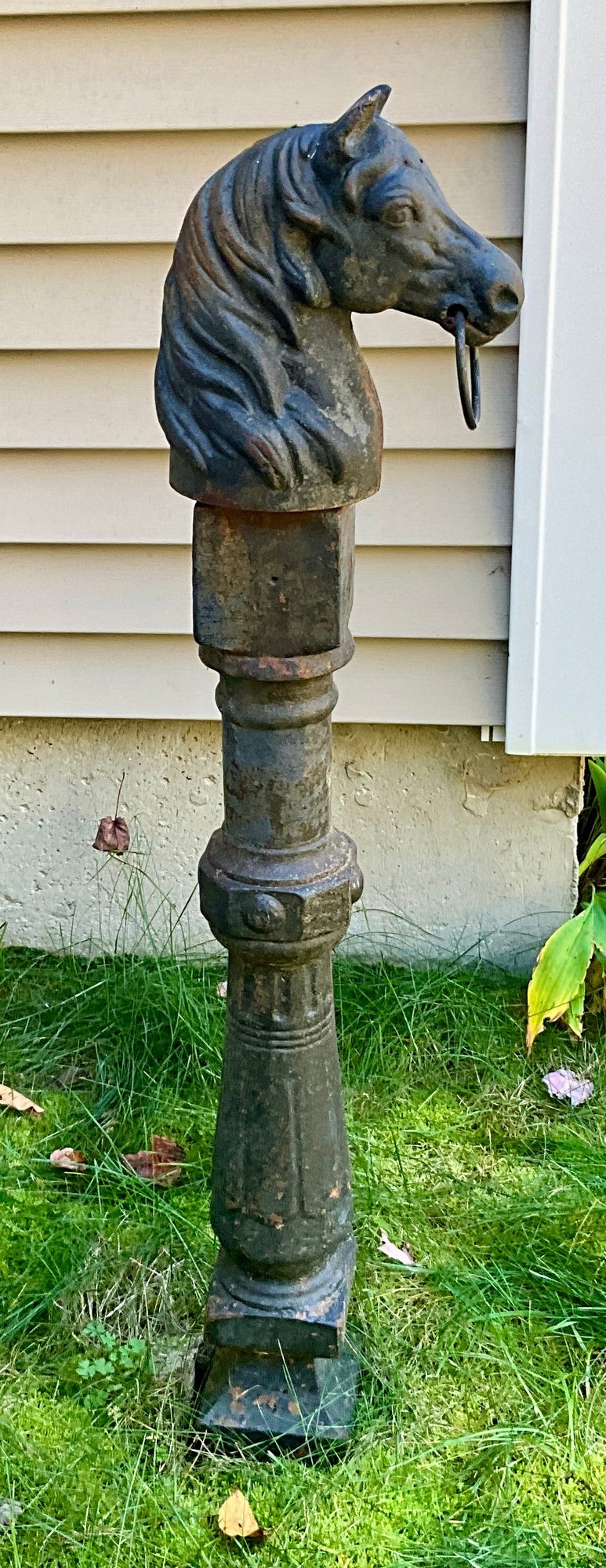 Antique Horse Hitching Post #53237 | Auctionninja.com