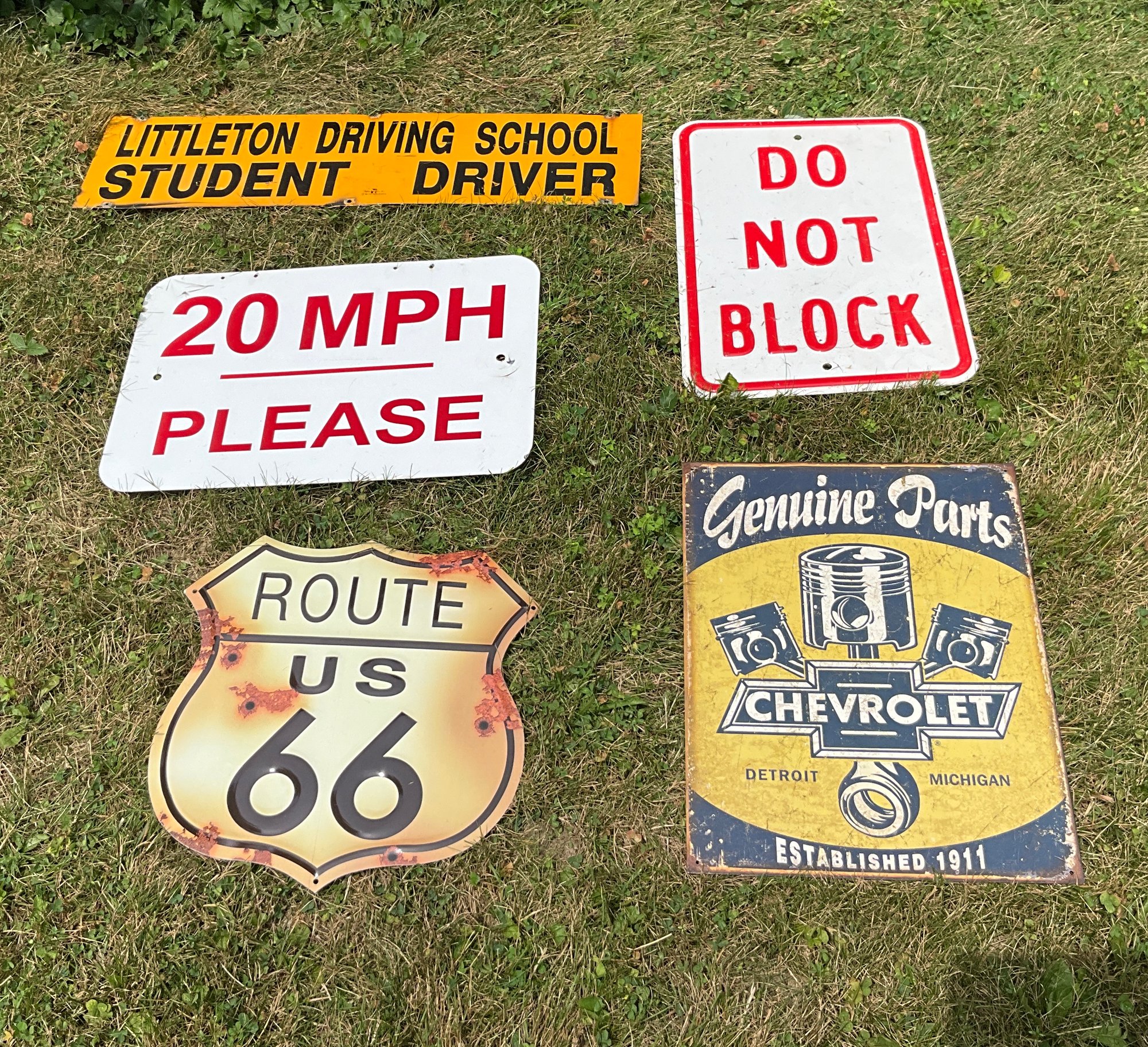 Metal Road Signs #40595 | Auctionninja.com