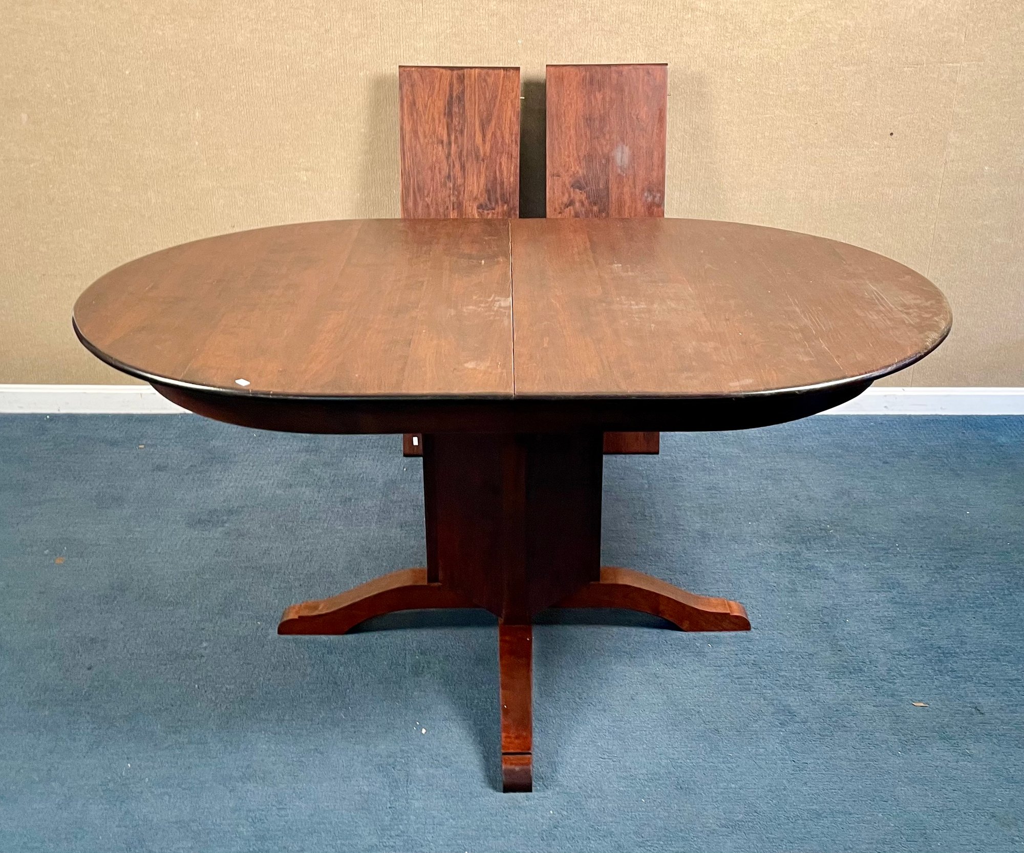 Dana Robes Cherry Extending Dining Table (CTF60) #43872 | Auctionninja.com