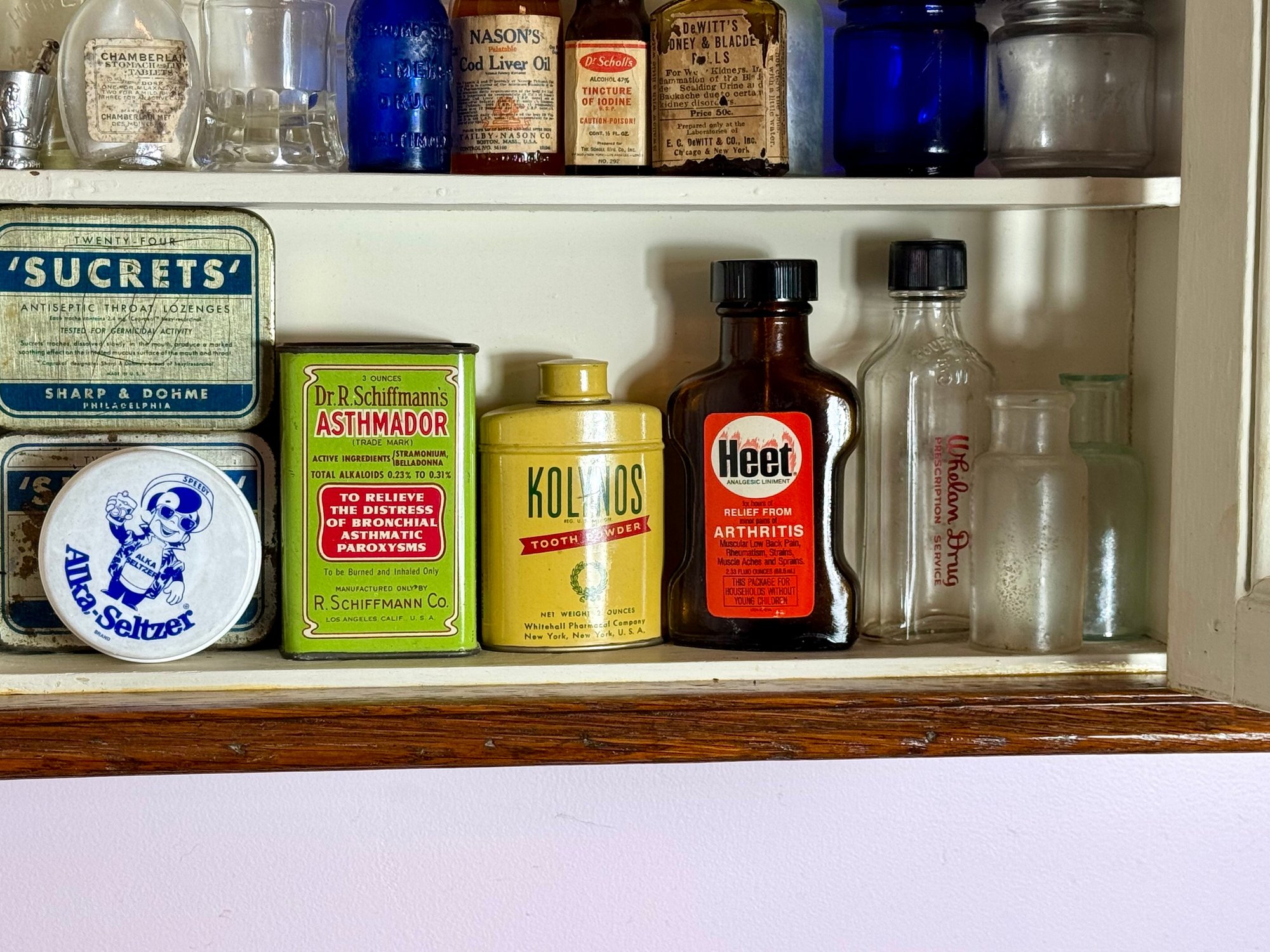 Antique Oak Medicine Cabinet W/ Antique Bottles #53659 | Auctionninja.com