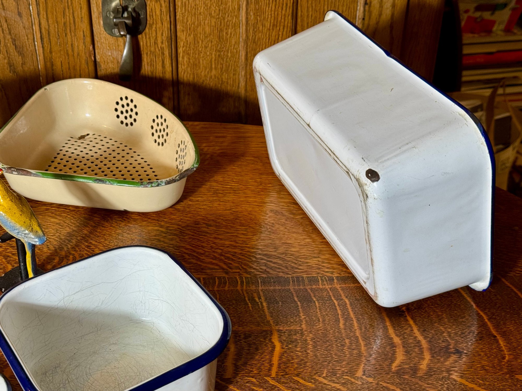 Vintage Enamelware & Bottle Openers #54433 | Auctionninja.com