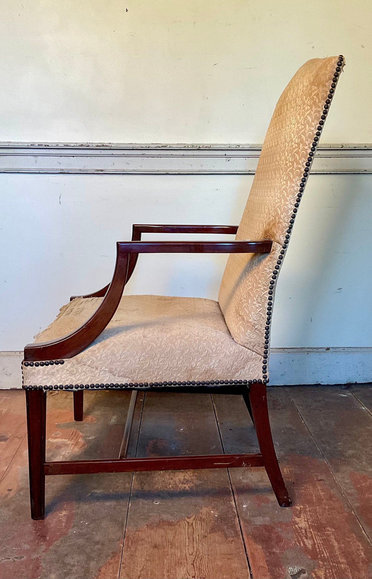 Antique Martha Washington Lolling Chair (CTF20) #55589 | Auctionninja.com