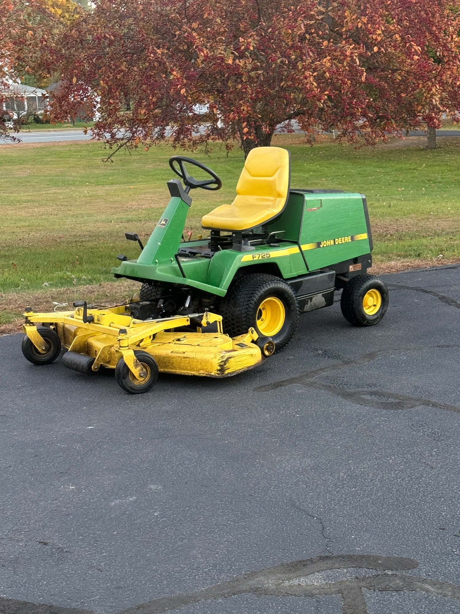 John Deere F725 Front Mount Lawn Mower (Local Pick Up Only) #42763 ...