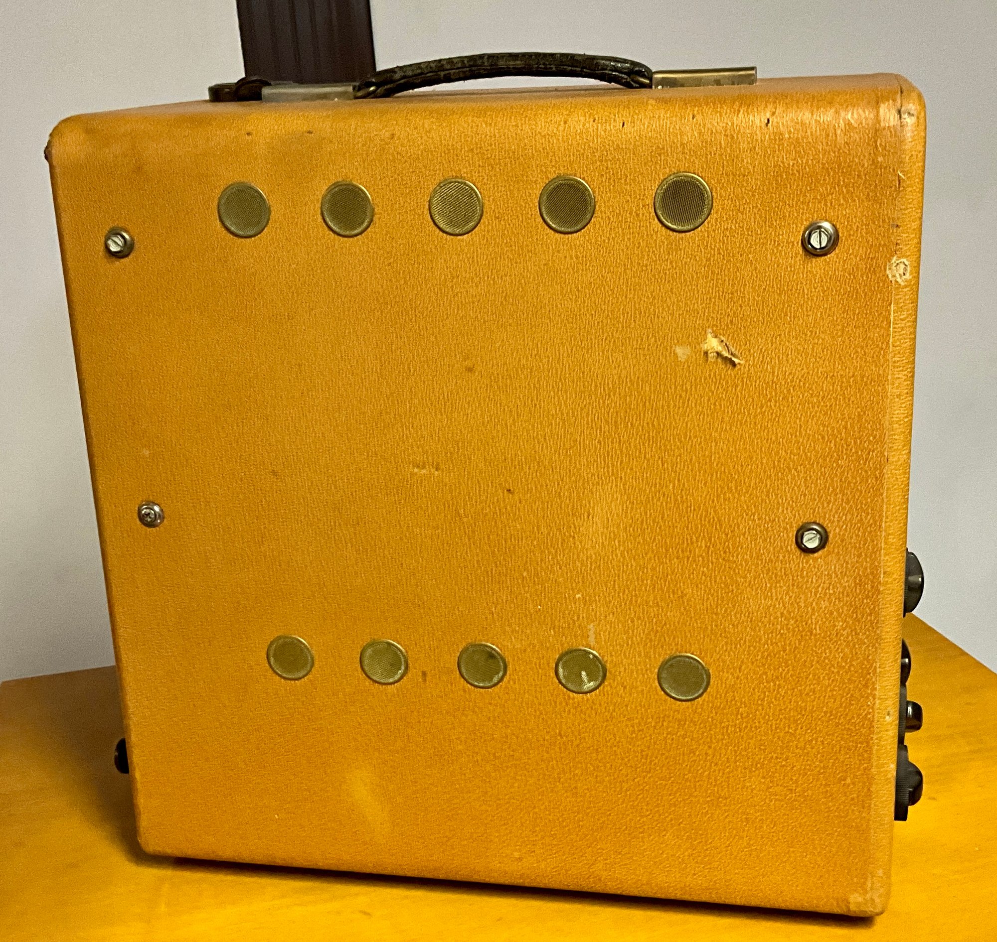 1949 Teletone Tabletop Television #35274 | Auctionninja.com