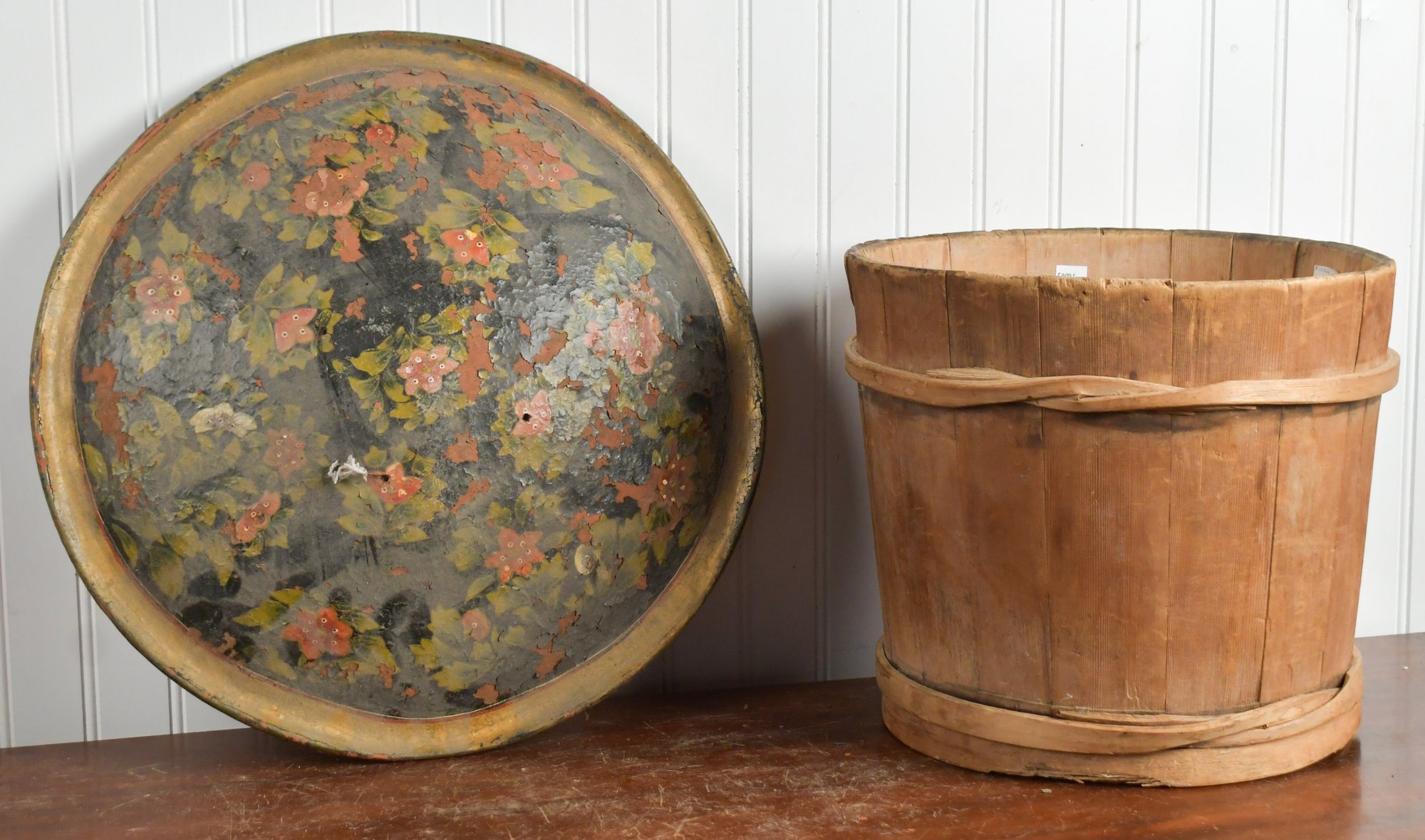 Antique Bucket With Wall Hanging (CTF10) #50931 | Auctionninja.com
