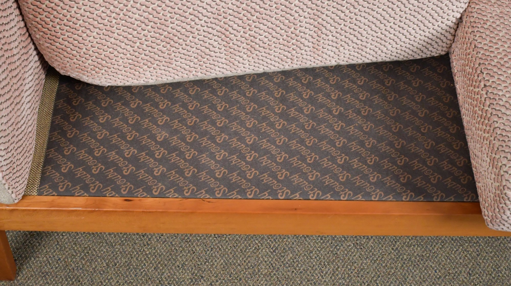 Stouby Maria Sofa, 1 Of 2 (CTF20) #52972 | Auctionninja.com