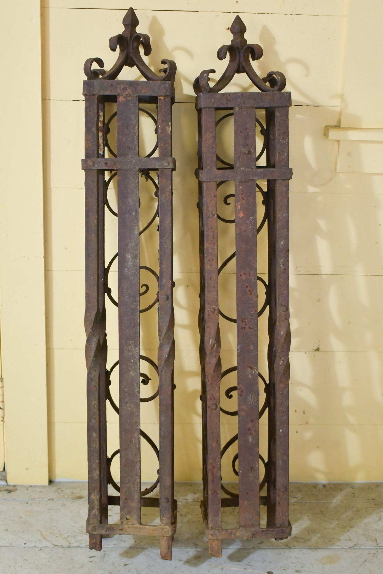 Antique Wrought Iron Gate Posts (CTF30) #53299 | Auctionninja.com