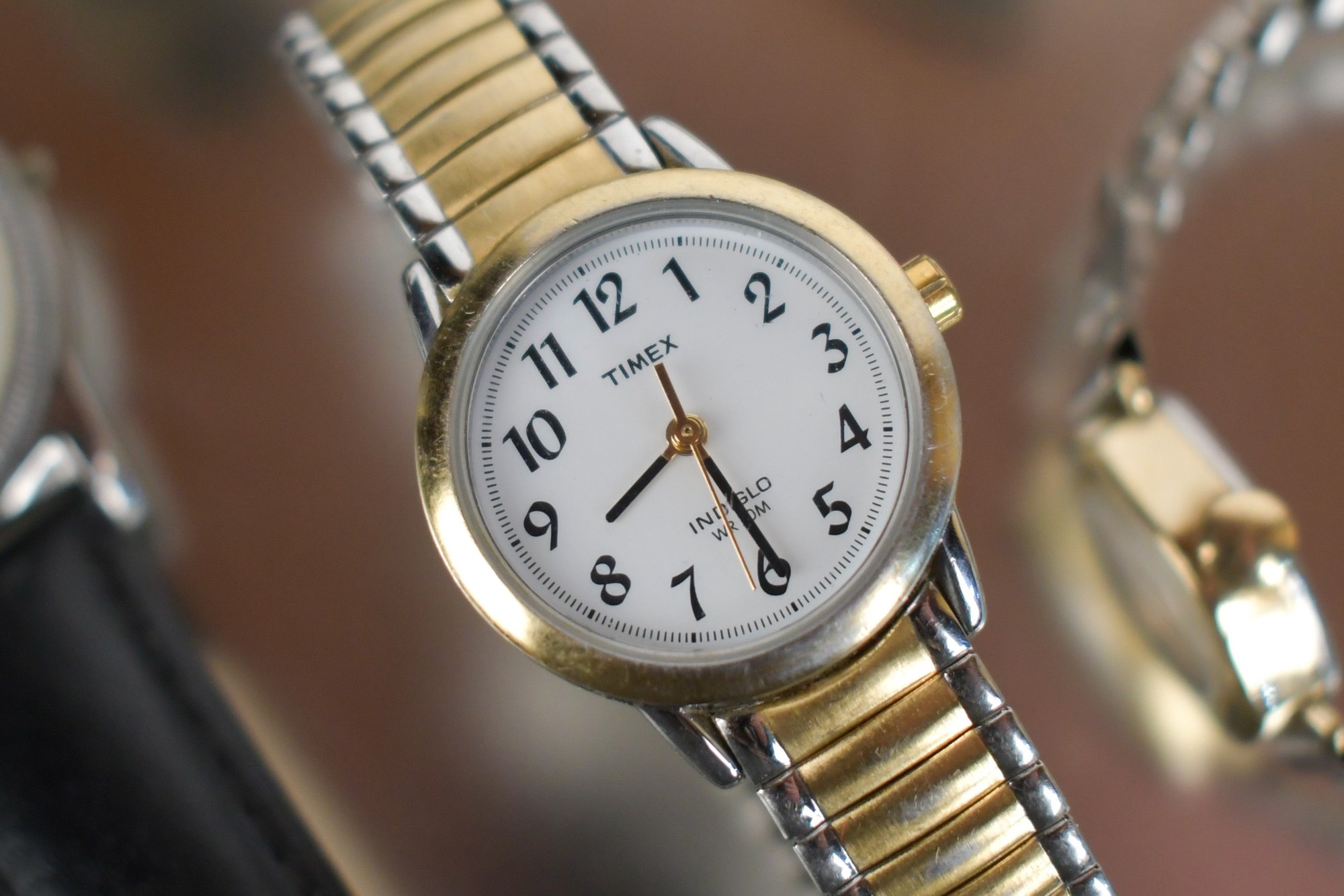 Vintage & Contemporary Wrist Watches, 22 Pcs (CTF10) #50451 ...