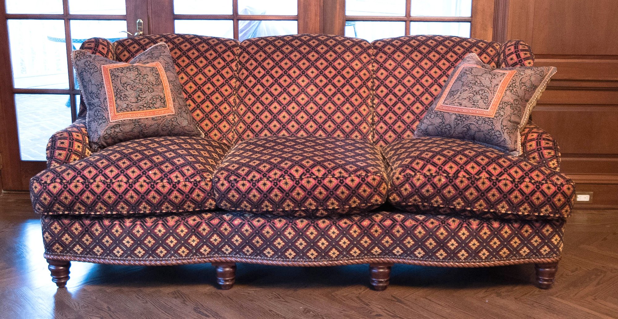 Decorator Custom Upholstered Wingback Couch (CTF40) #43411 ...