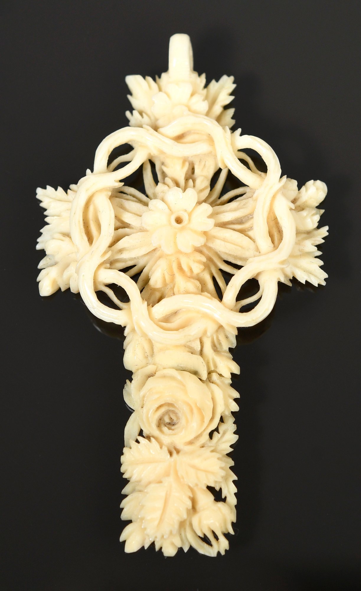 Antique Shell Cameo Pin & Carved Bone Cross (CTF10) #41239 ...