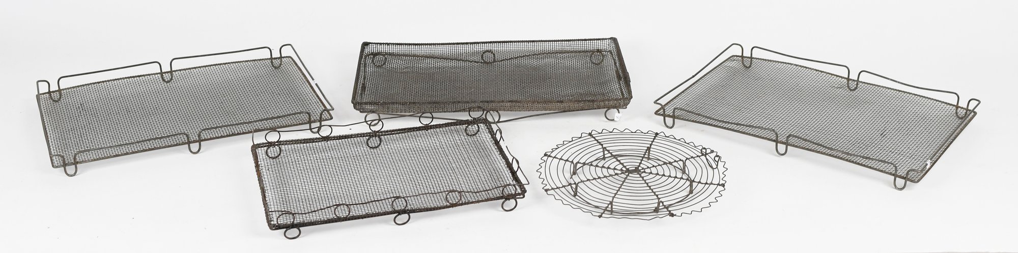 Five Vintage Wire Work Trays (CTF10) #36420 | Auctionninja.com
