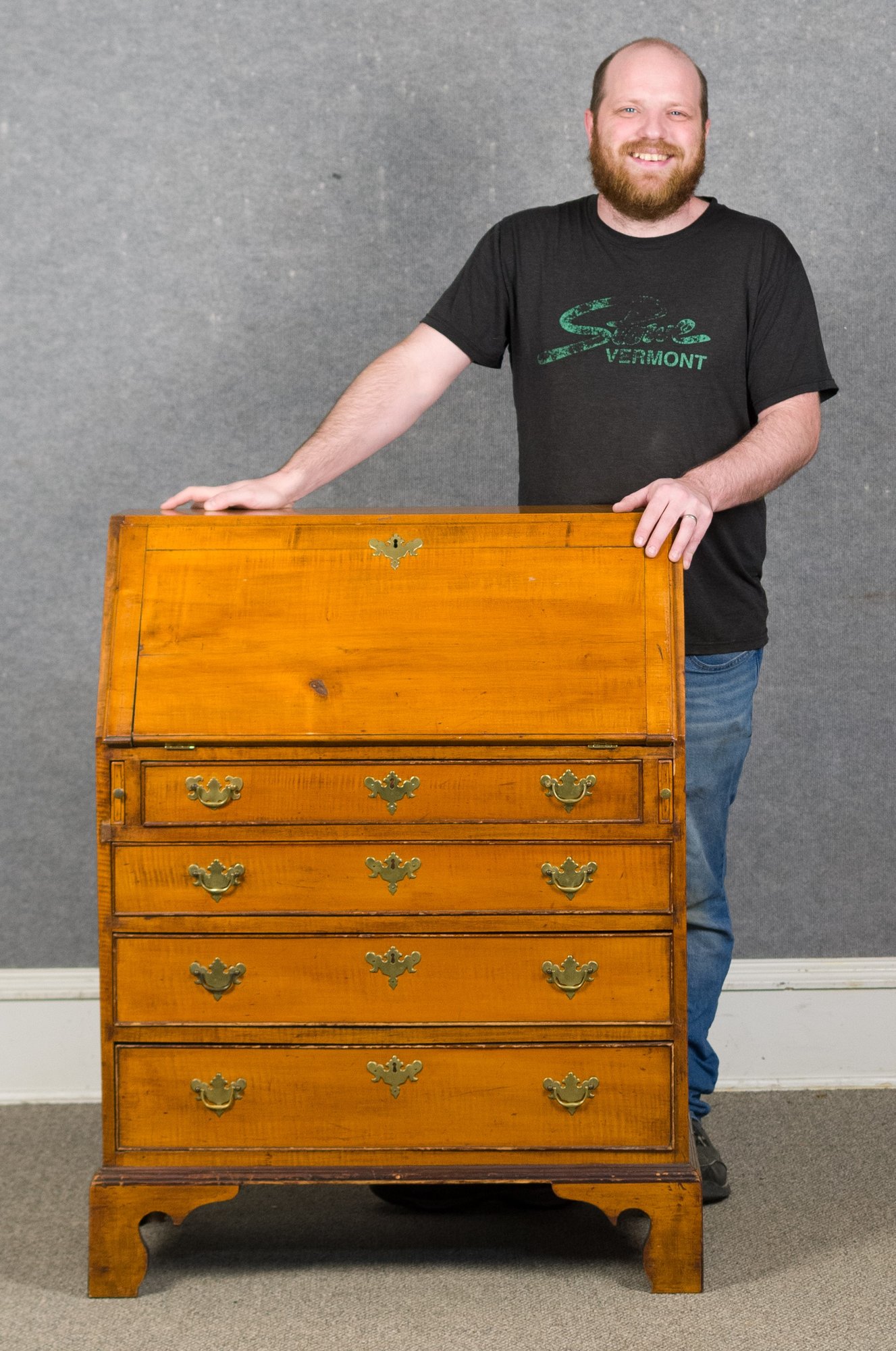Antique Diminutive Tiger Maple Desk (cTF20) #52471 | Auctionninja.com