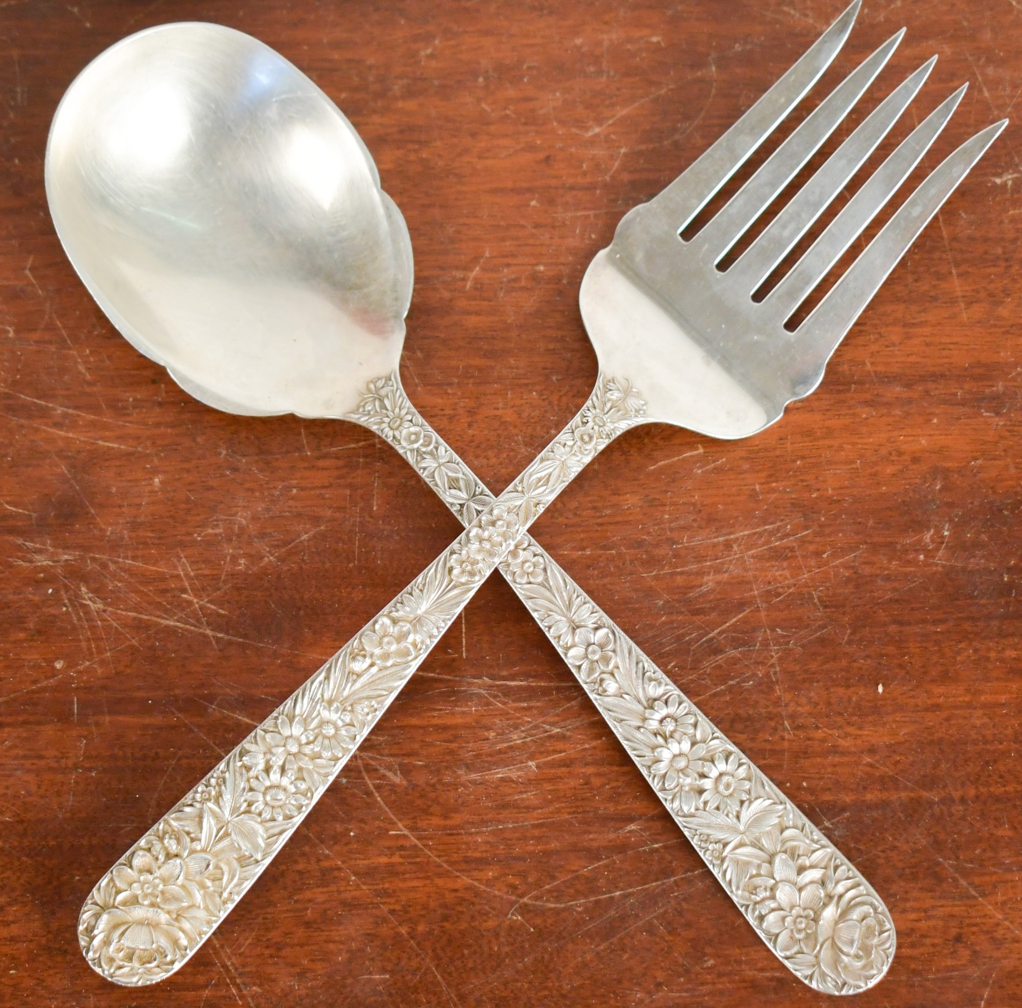 Kirk Sterling Repousse Serving Fork And Spoon (CTF10) #50999 ...