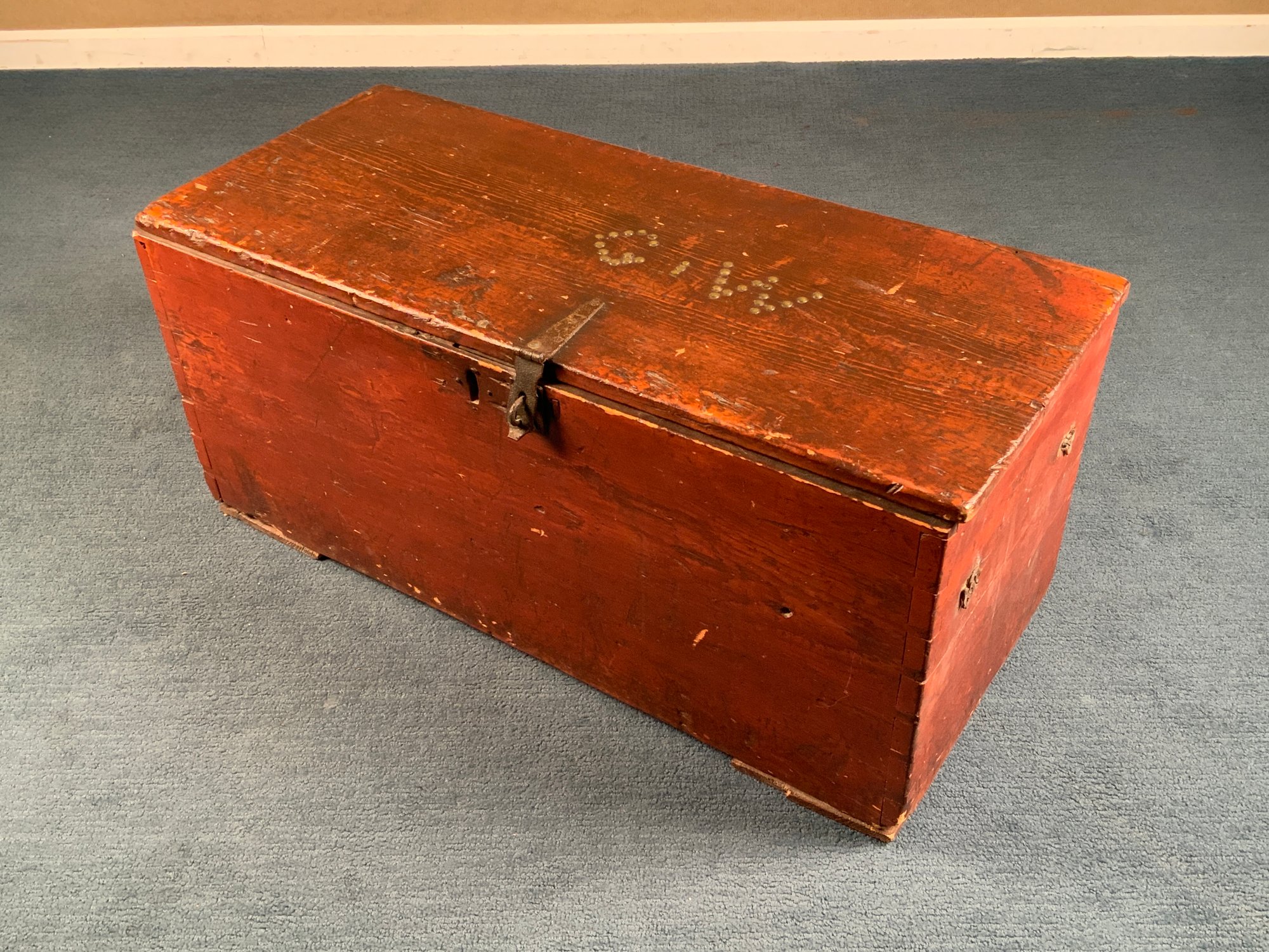 Antique Dovetailed And Red Painted Box (CTF20) #45454 | Auctionninja.com