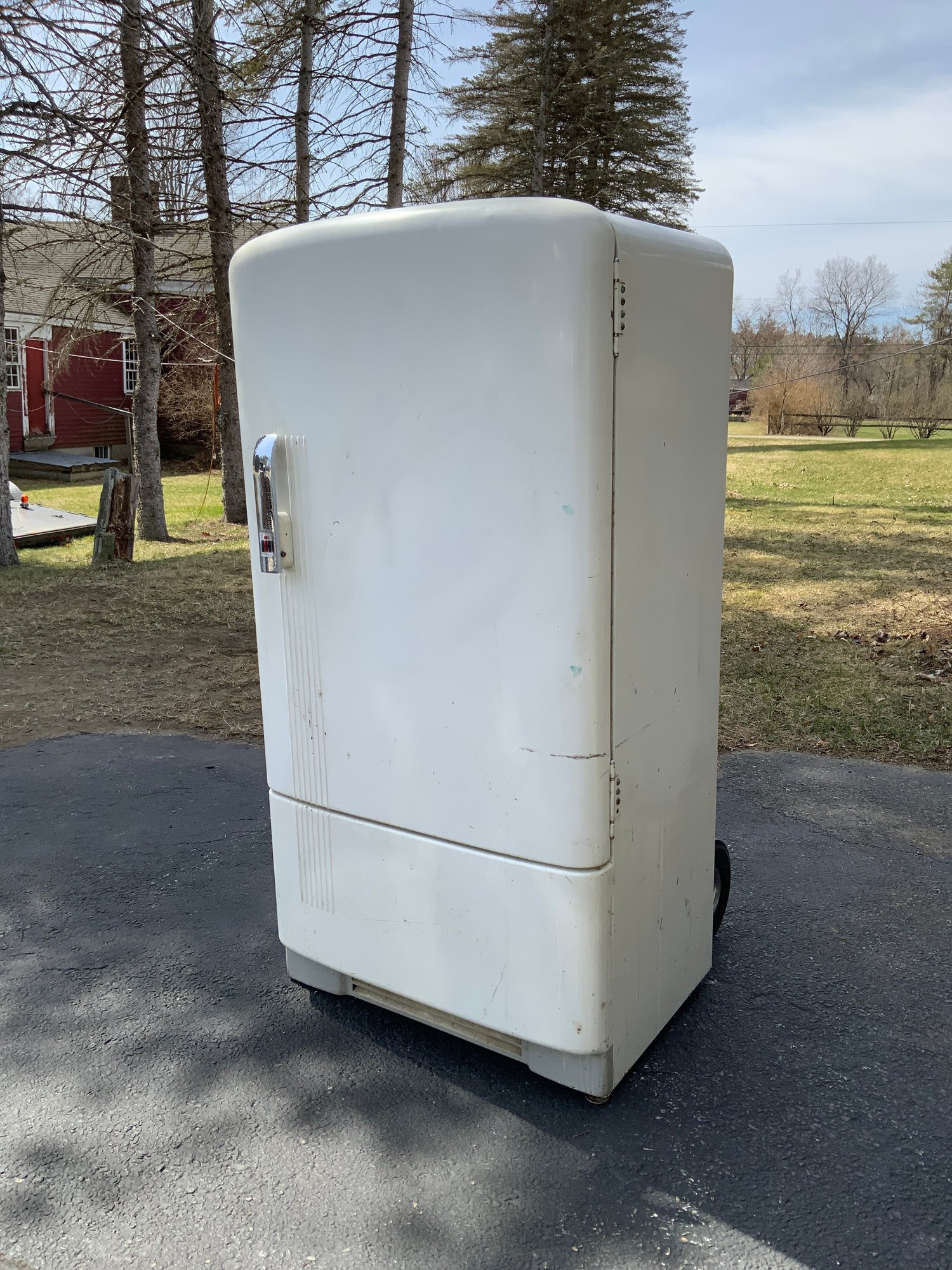 Vintage International Harvester Refrigerator (CTF60) #47941 ...