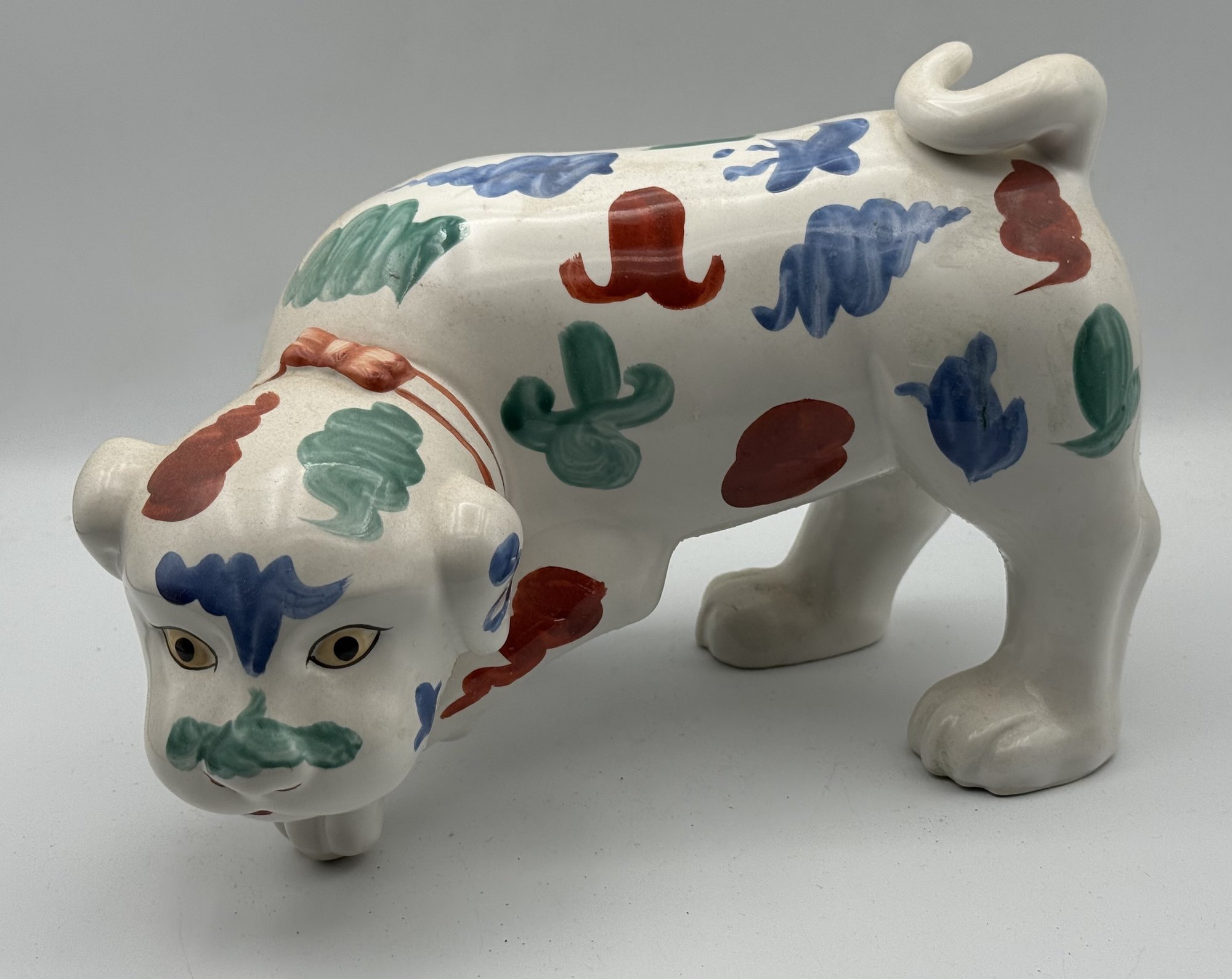 Museum Of Modern Art Reproduction Of Foo Dog Sculpture, Large, Nicely ...