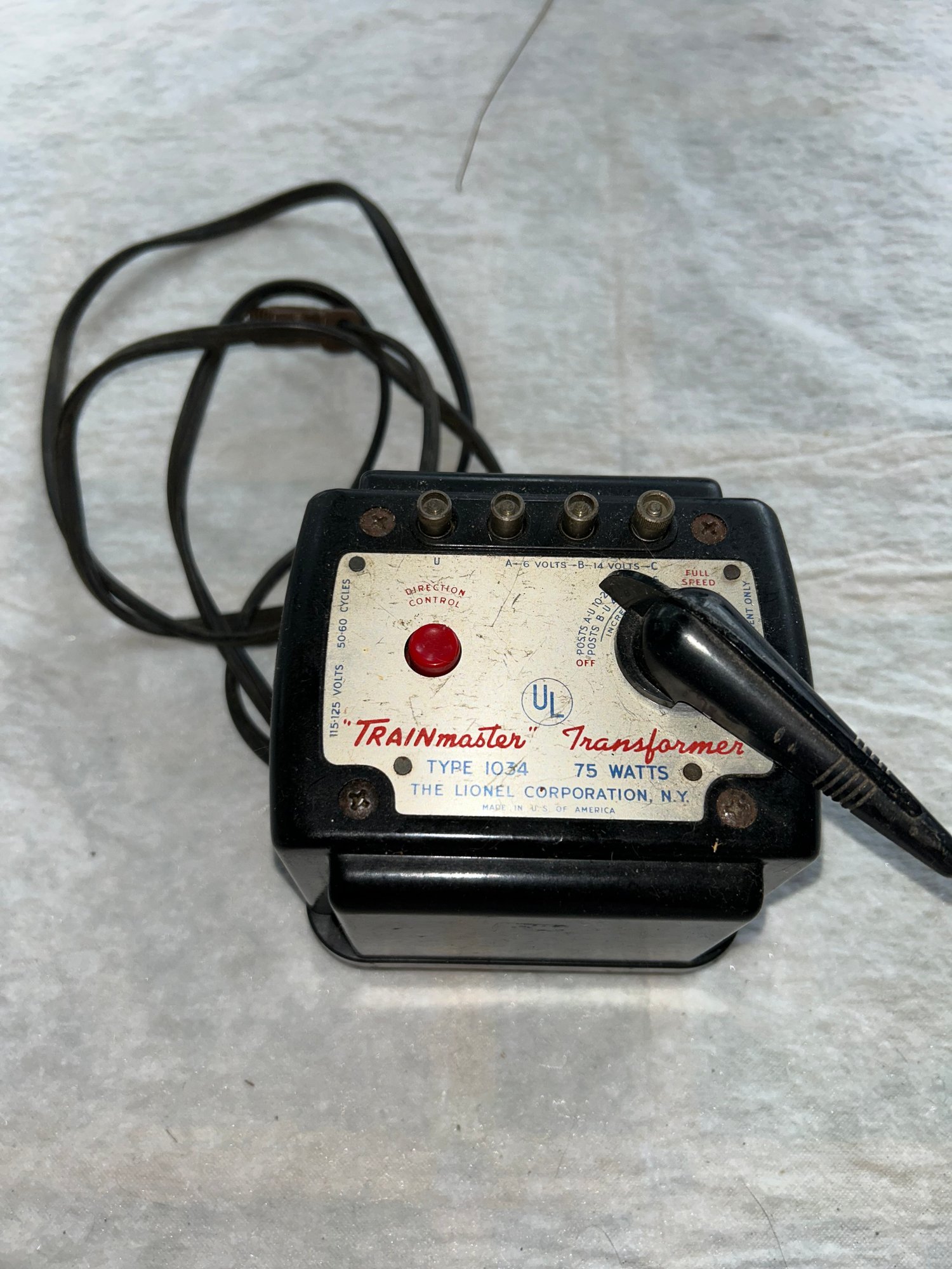 Lionel Trainmaster Transformer Type 1034 #33062 | Auctionninja.com