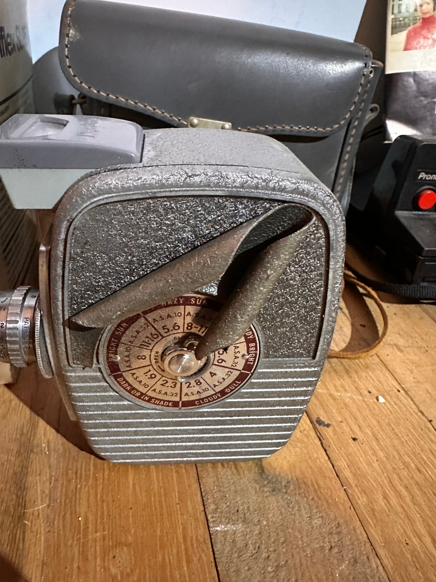 Lot Of FOUR Cameras #37691 | Auctionninja.com