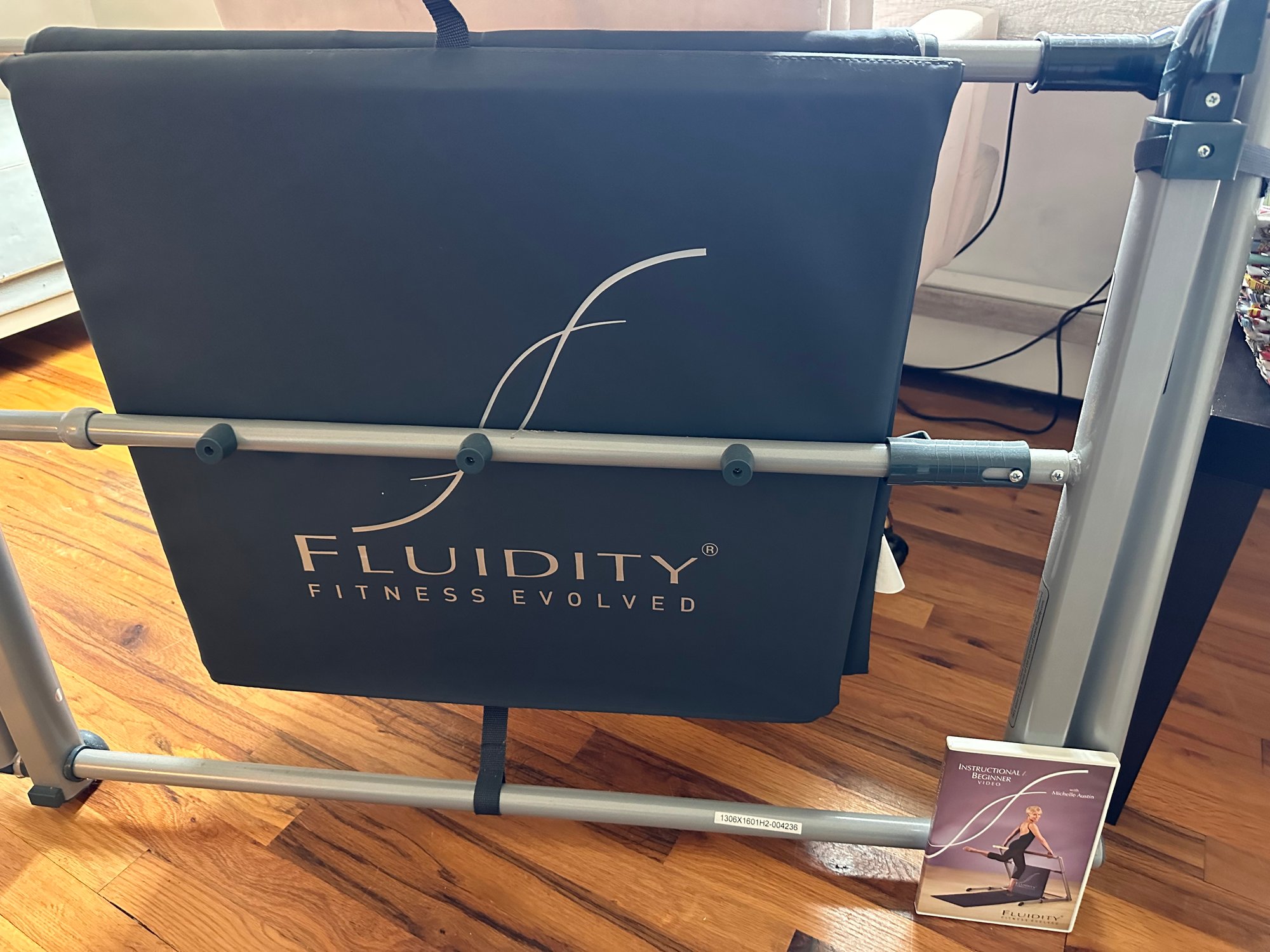 Fluidity Barre System #25431 | Auctionninja.com