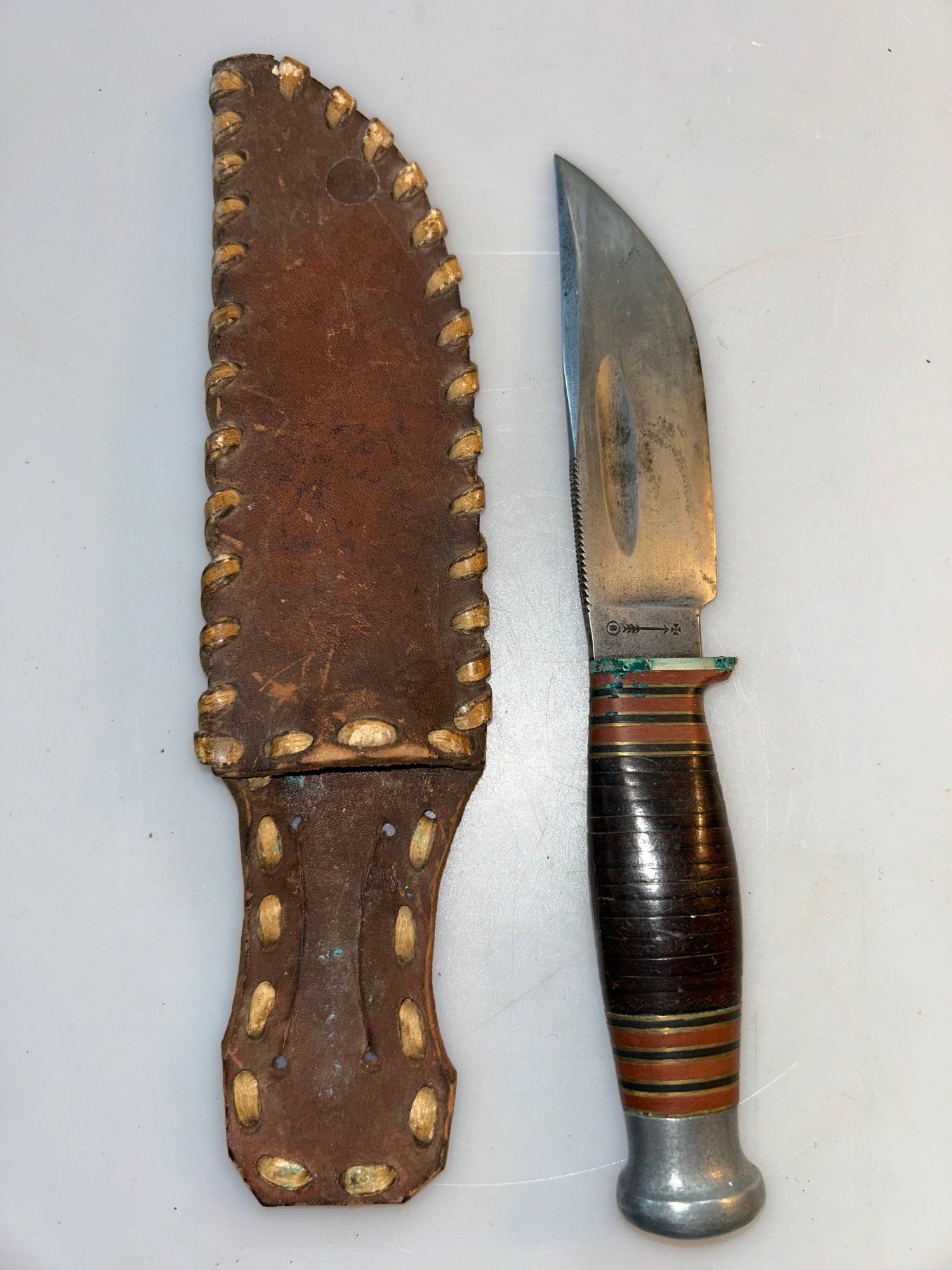 WADE AND BUTCHER GILLWELL HUNTING KNIFE. #37710 | Auctionninja.com