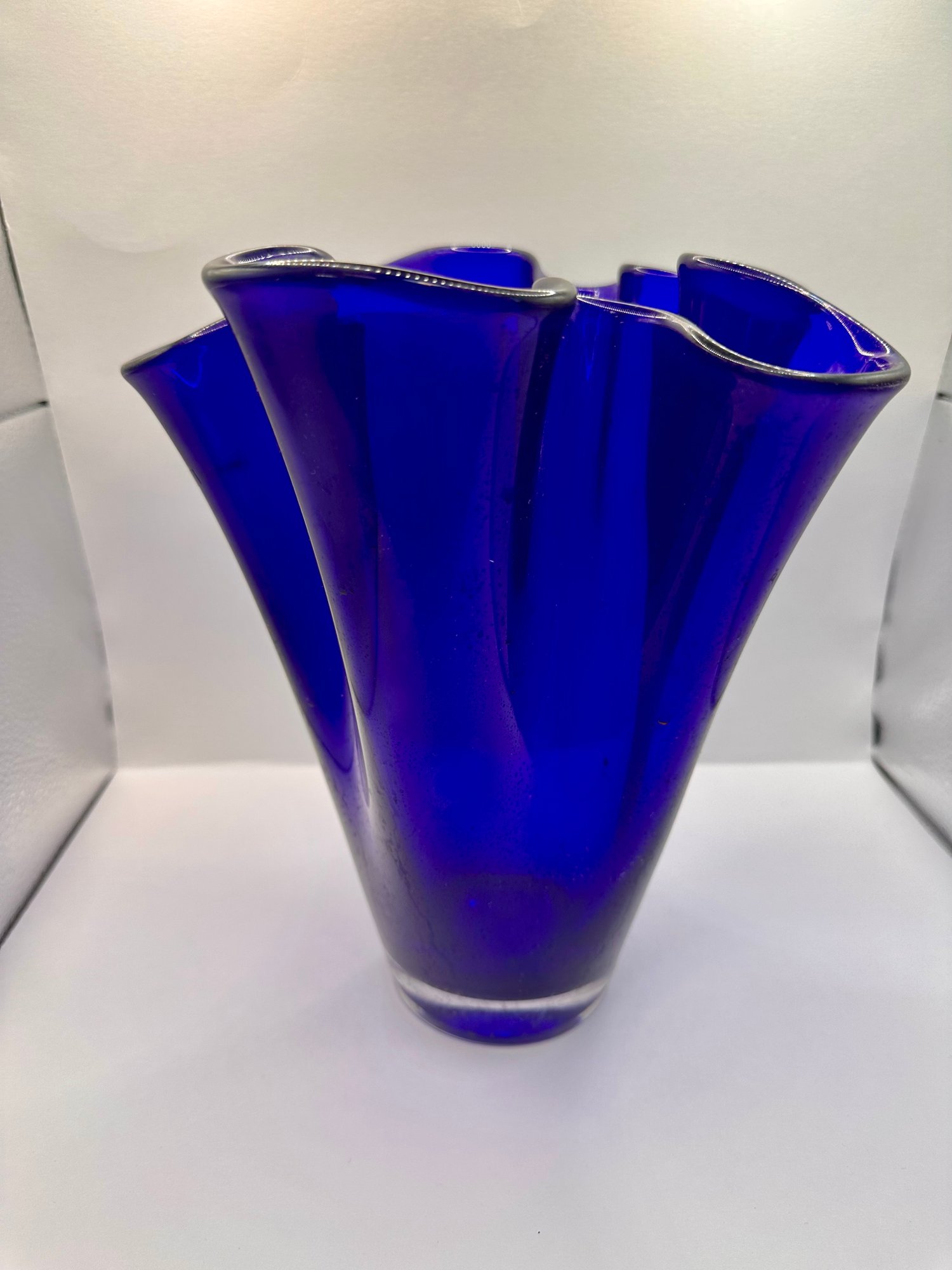 Cobalt Blue Art Glass Vase Large Art Glass Centrepiece Bright Blue ...
