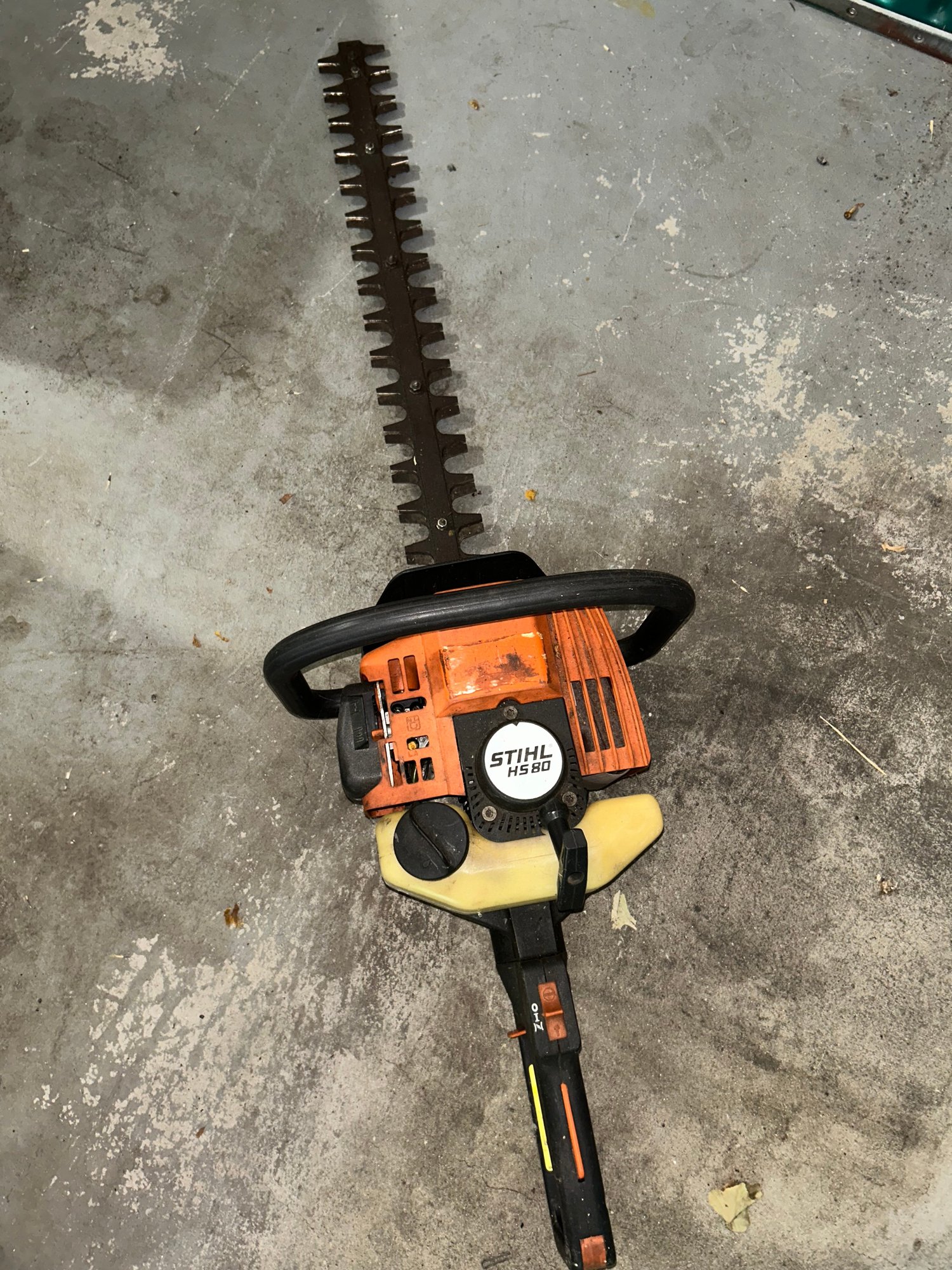 STIHL HS 80 Hedge Trimmer #42272 | Auctionninja.com