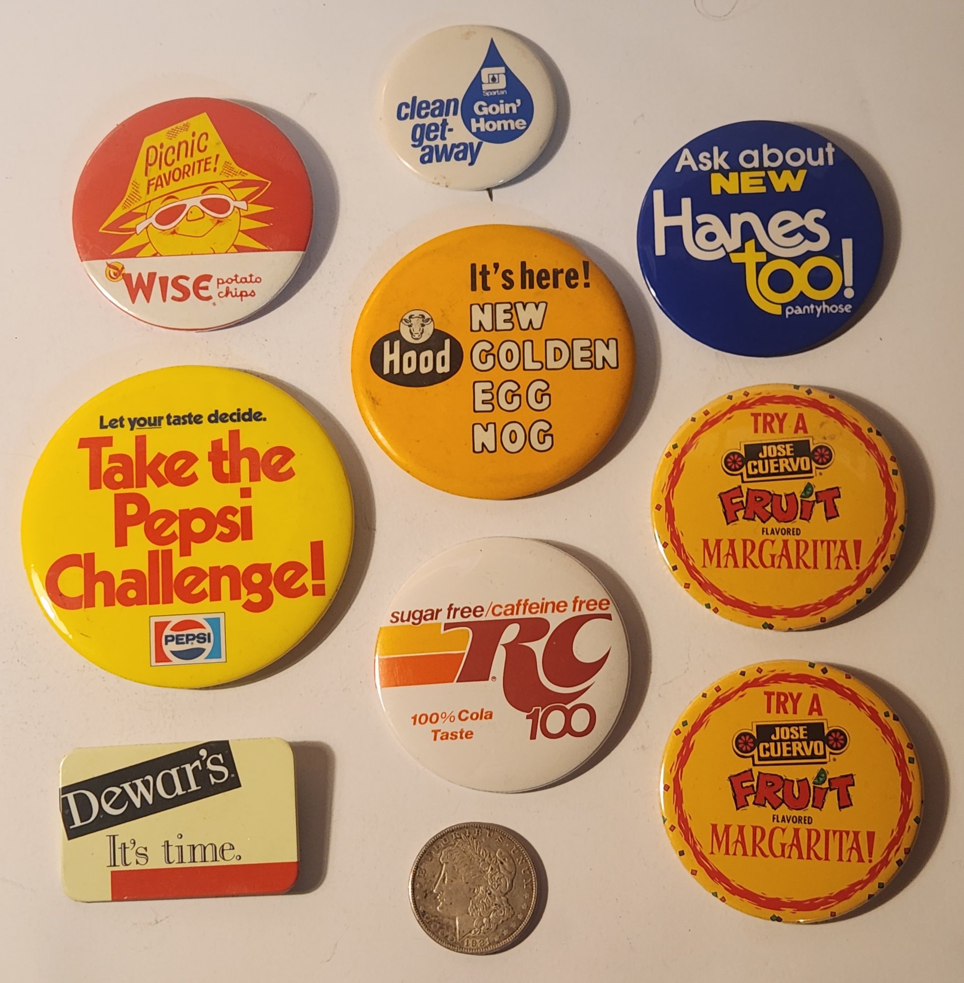 9.Vintage Advertising Buttons #13076 | Auctionninja.com