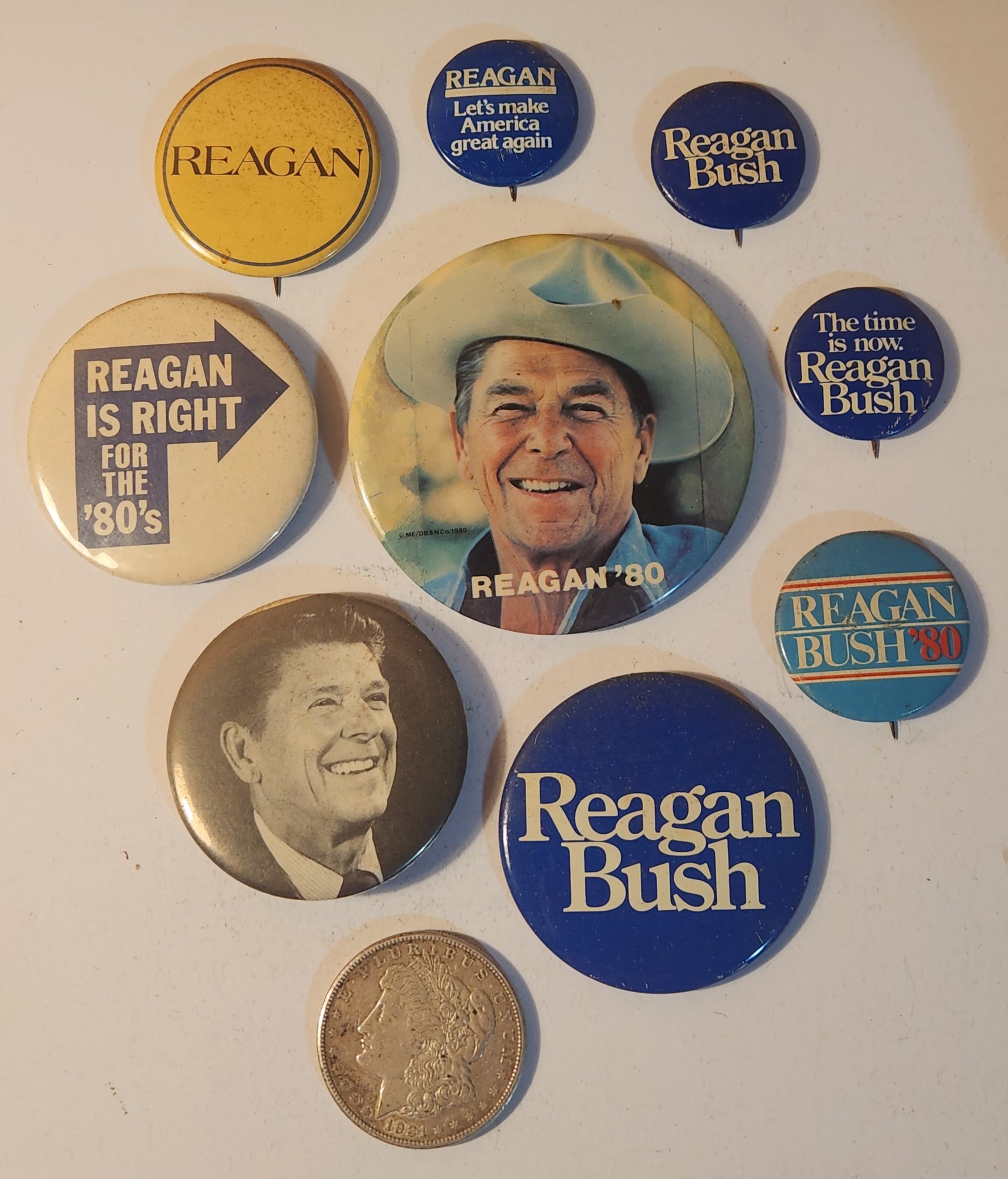 9 Ronald Reagan Presidential Campaign Buttons #13130 | Auctionninja.com
