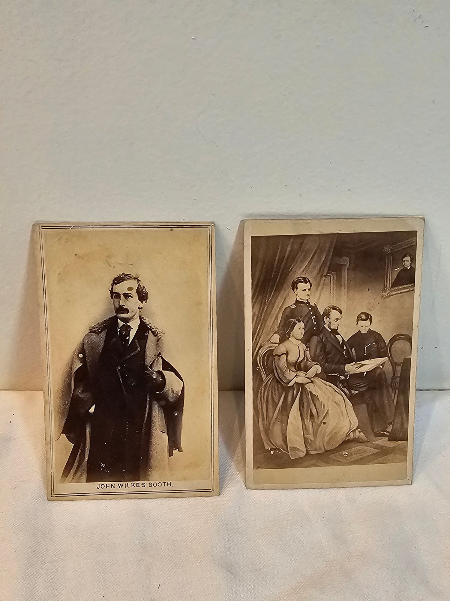 Lincoln Family And Jw Booth Trading Card Photos #4838 | Auctionninja.com