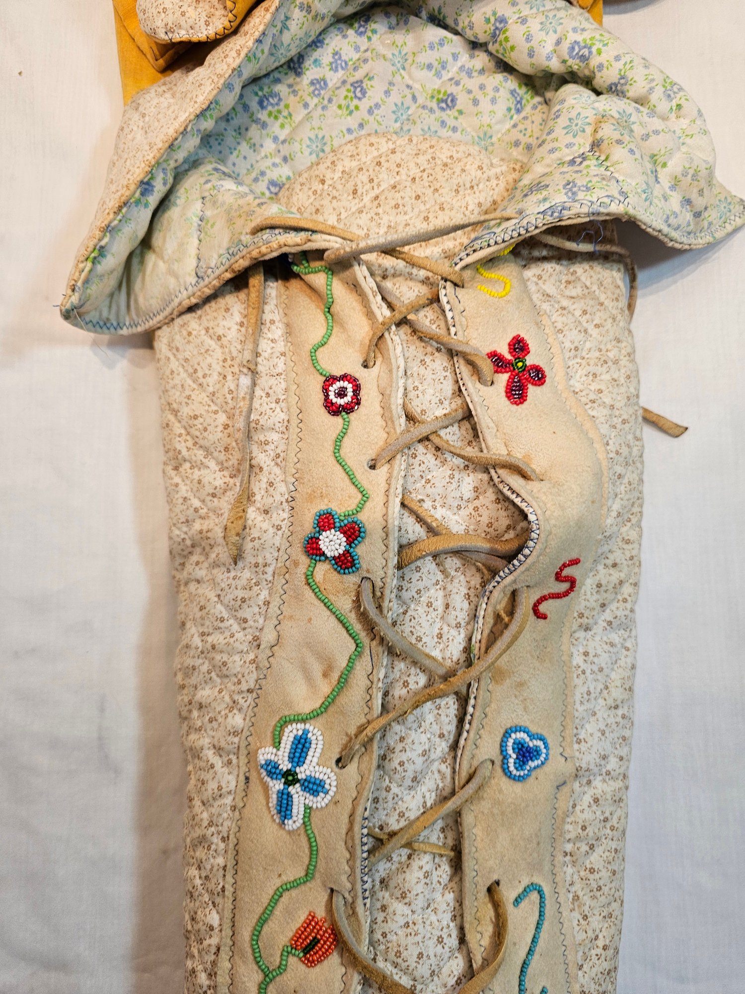 Handmade Native American Swaddling Cradle #6757 | Auctionninja.com