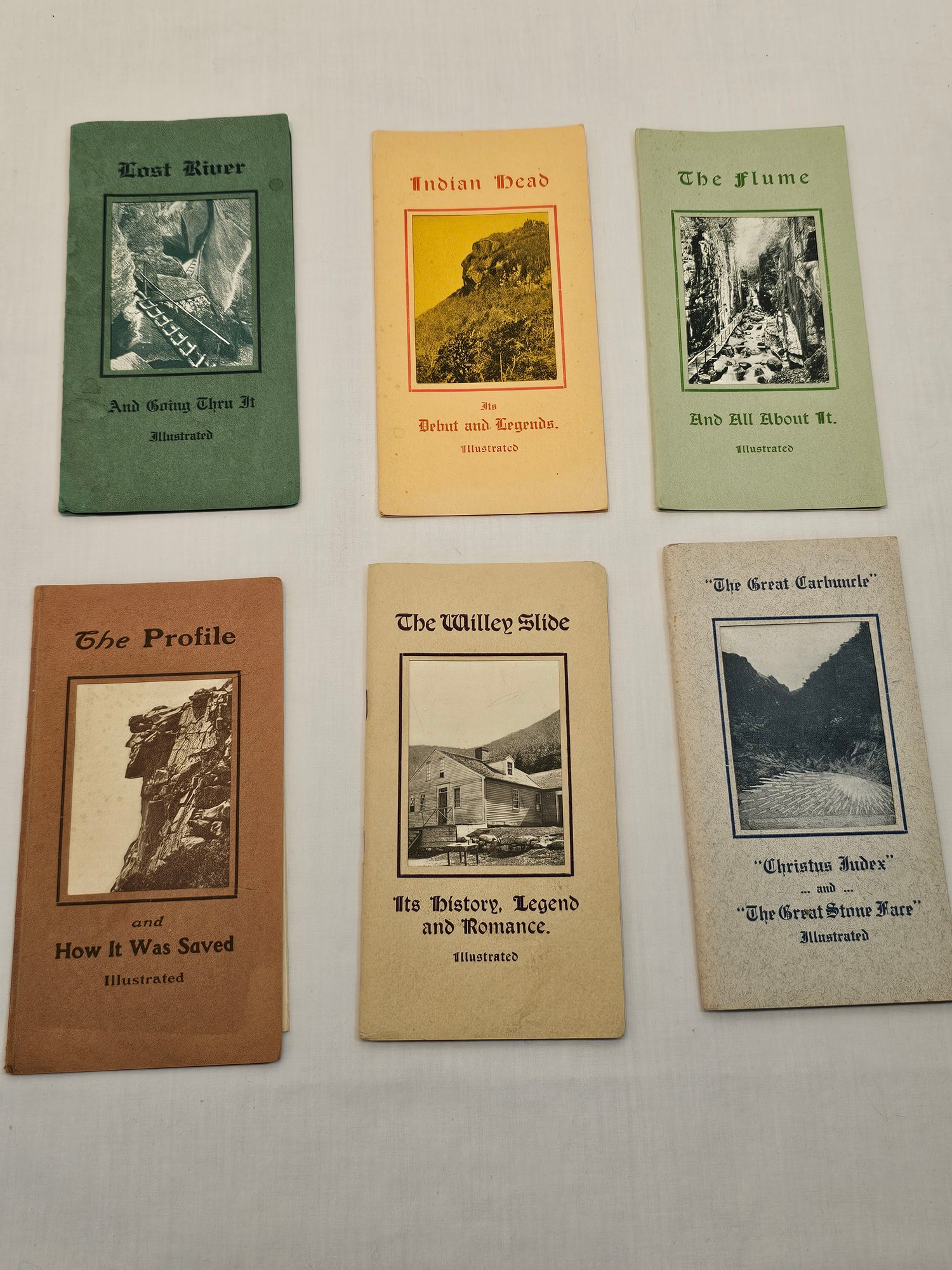 Rev. Guy Roberts 1920s Mini Books #6806 | Auctionninja.com